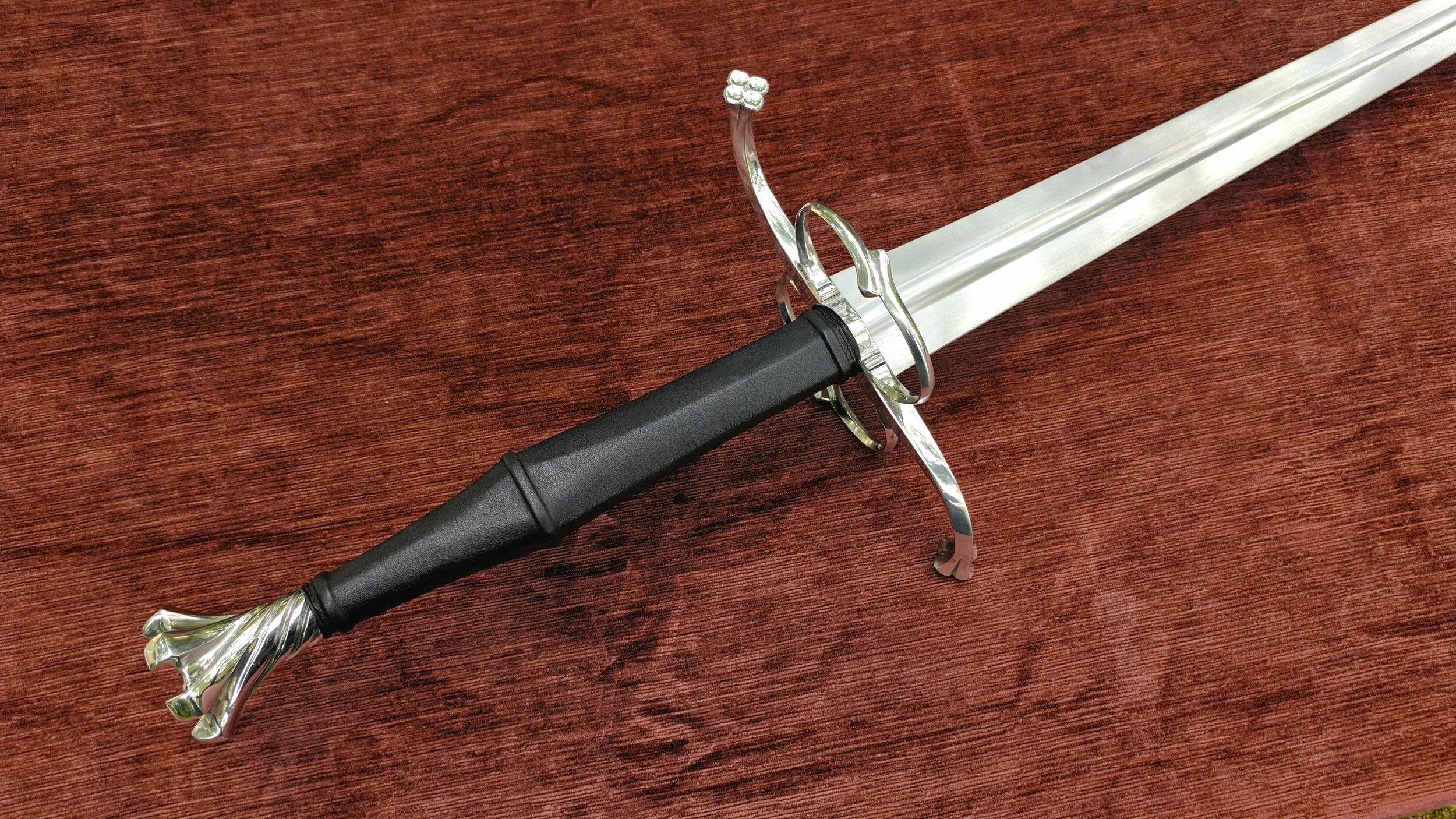 SOLD Longswords & Greatswords — Jesse Belsky Stageswords