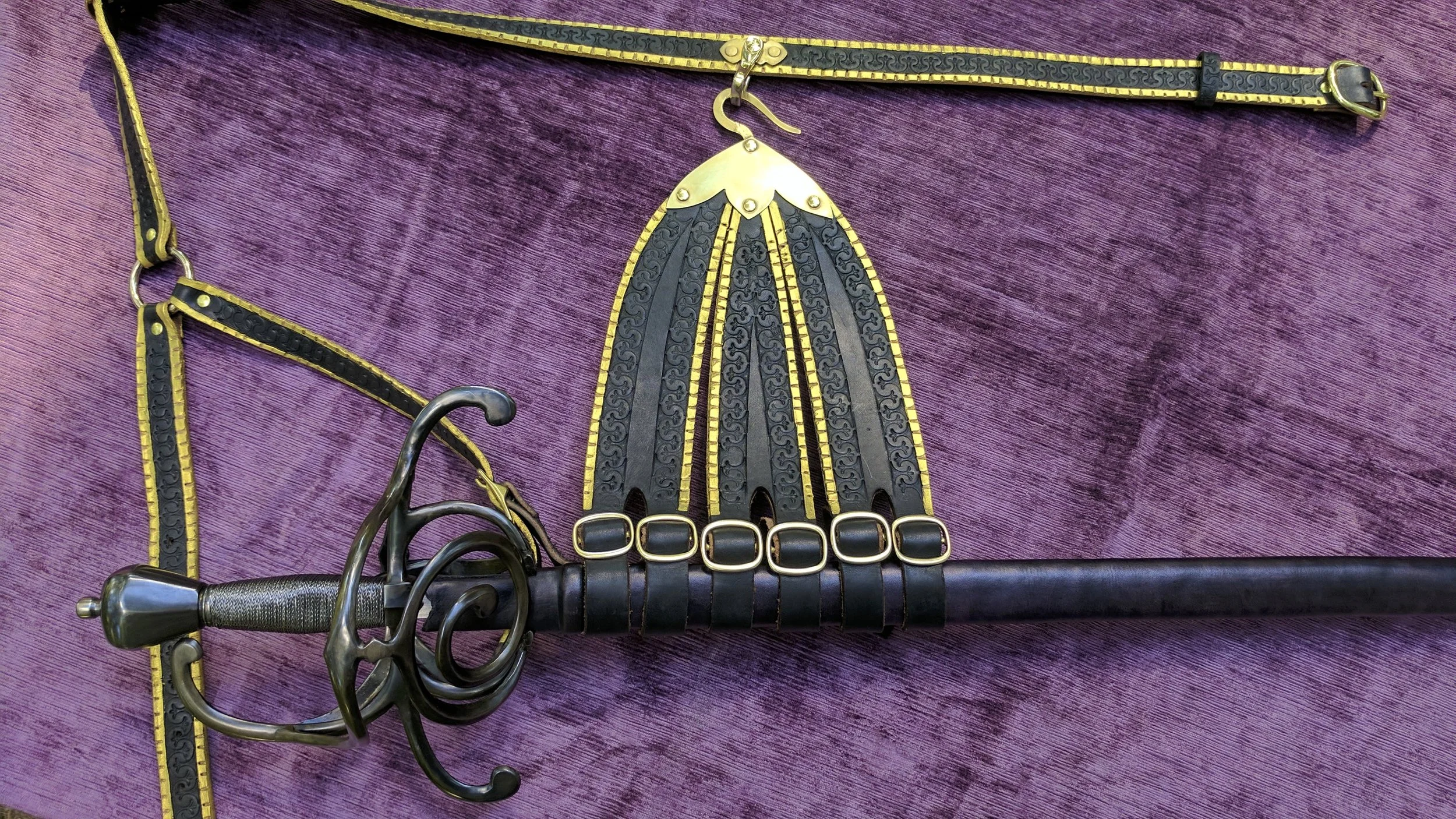 Hermitage Rapier Carrier — Jesse Belsky Stageswords