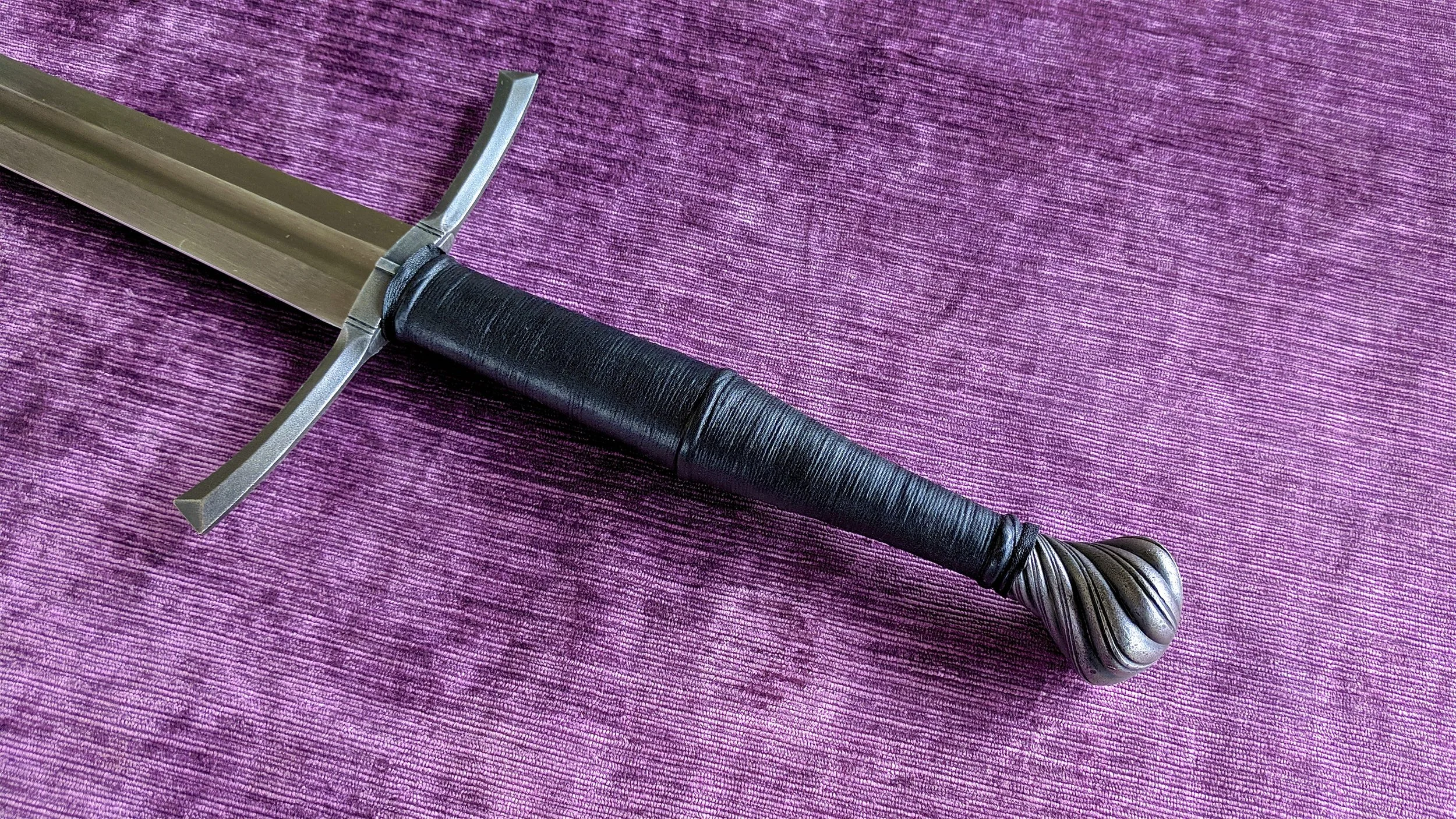 SOLD Bastard Swords — Jesse Belsky Stageswords