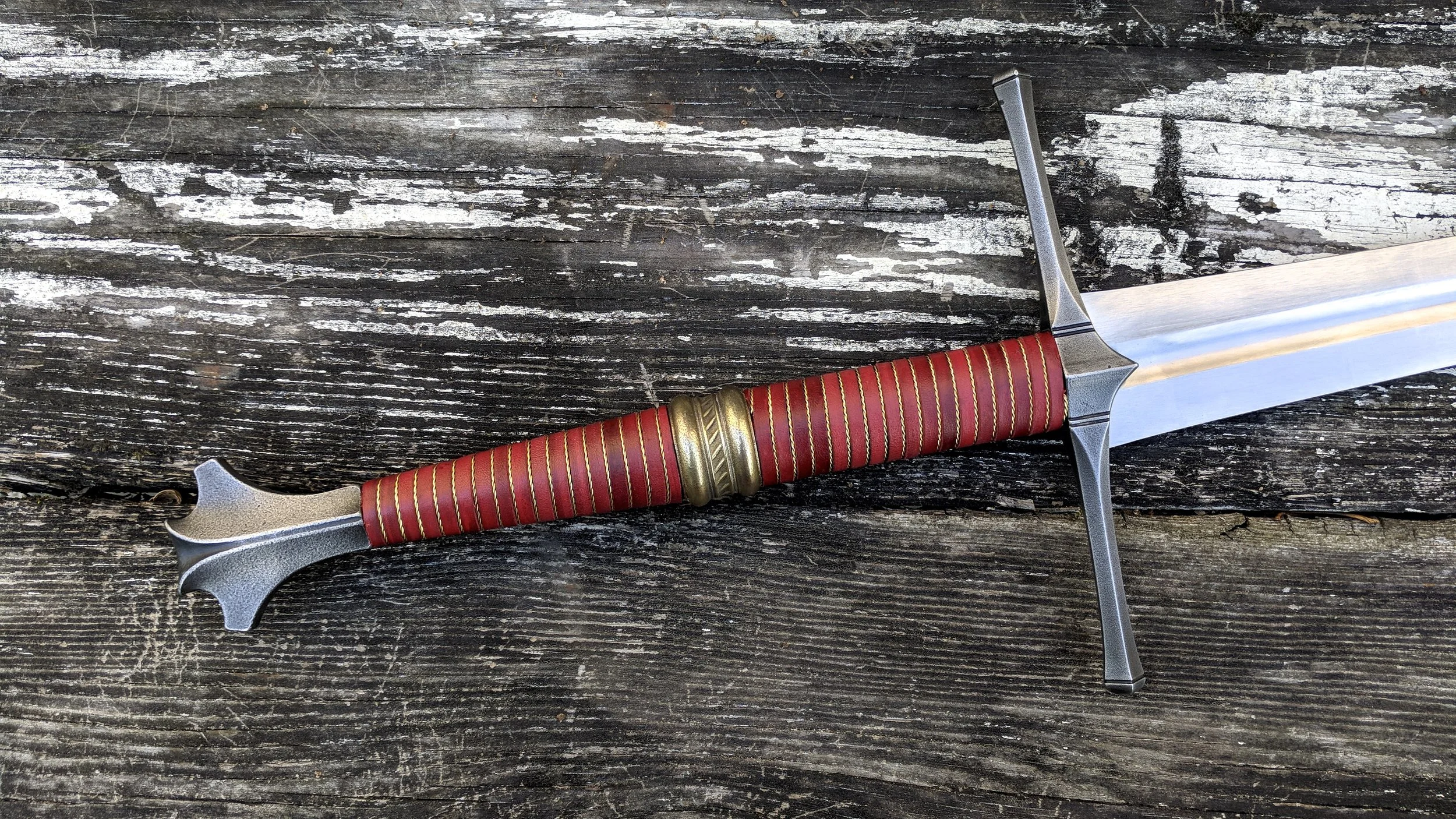 Red & Gold Longsword (SHARP/BLUNT) — Jesse Belsky Stageswords