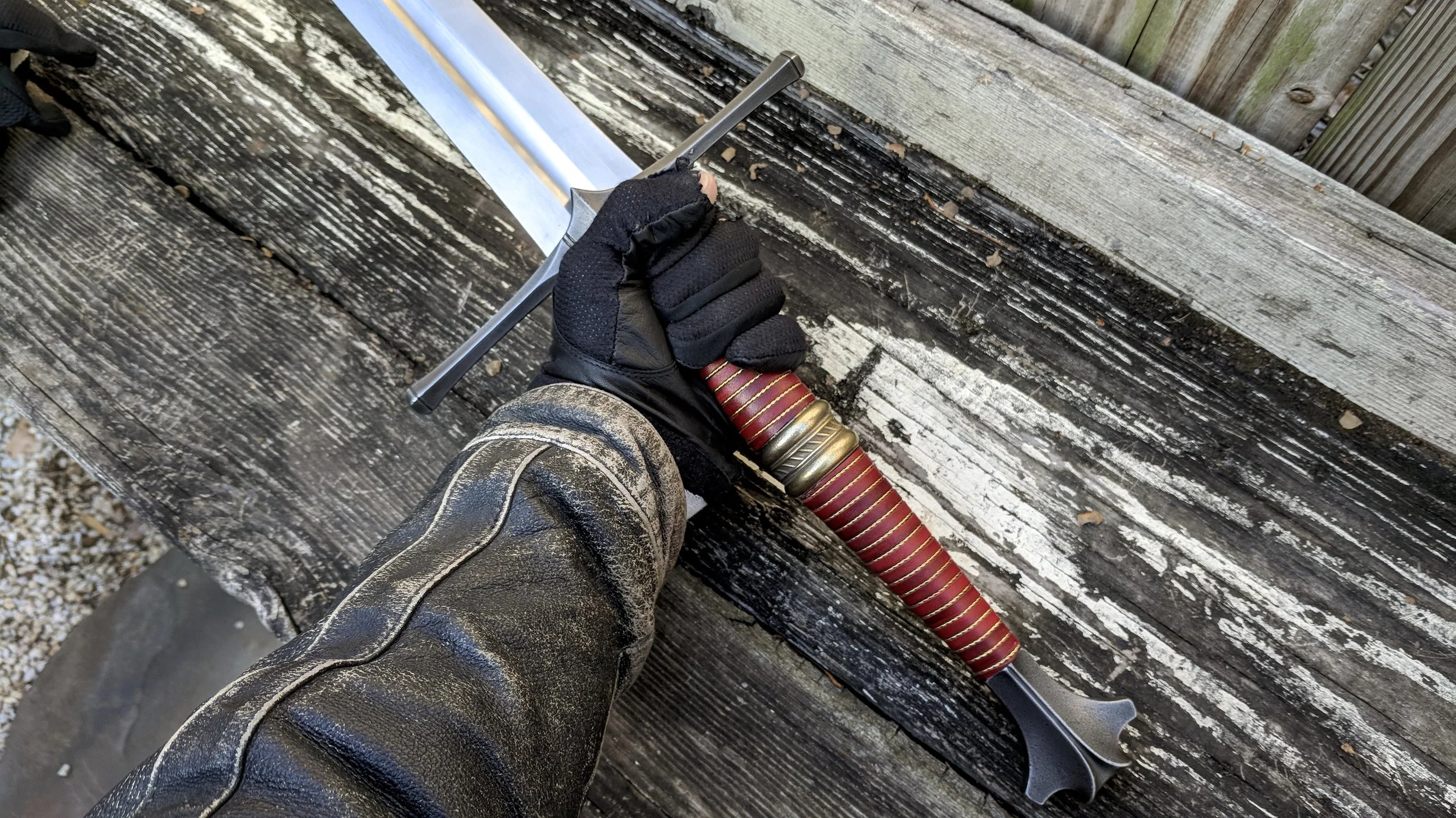 Red & Gold Longsword (SHARP/BLUNT) — Jesse Belsky Stageswords