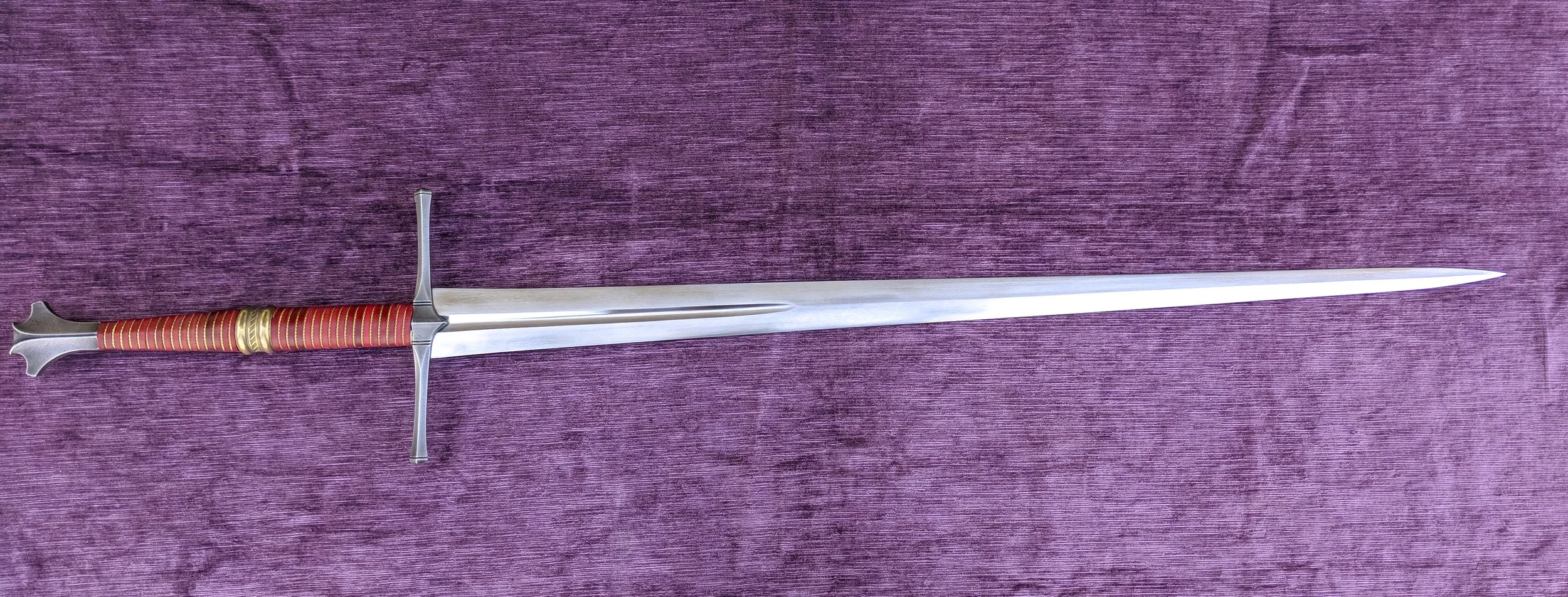 Red & Gold Longsword (SHARP/BLUNT) — Jesse Belsky Stageswords