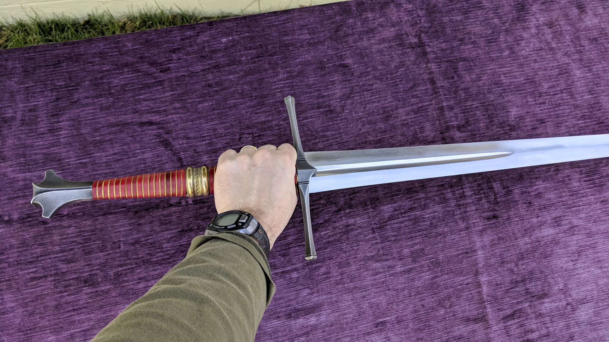 Red & Gold Longsword (SHARP/BLUNT) — Jesse Belsky Stageswords