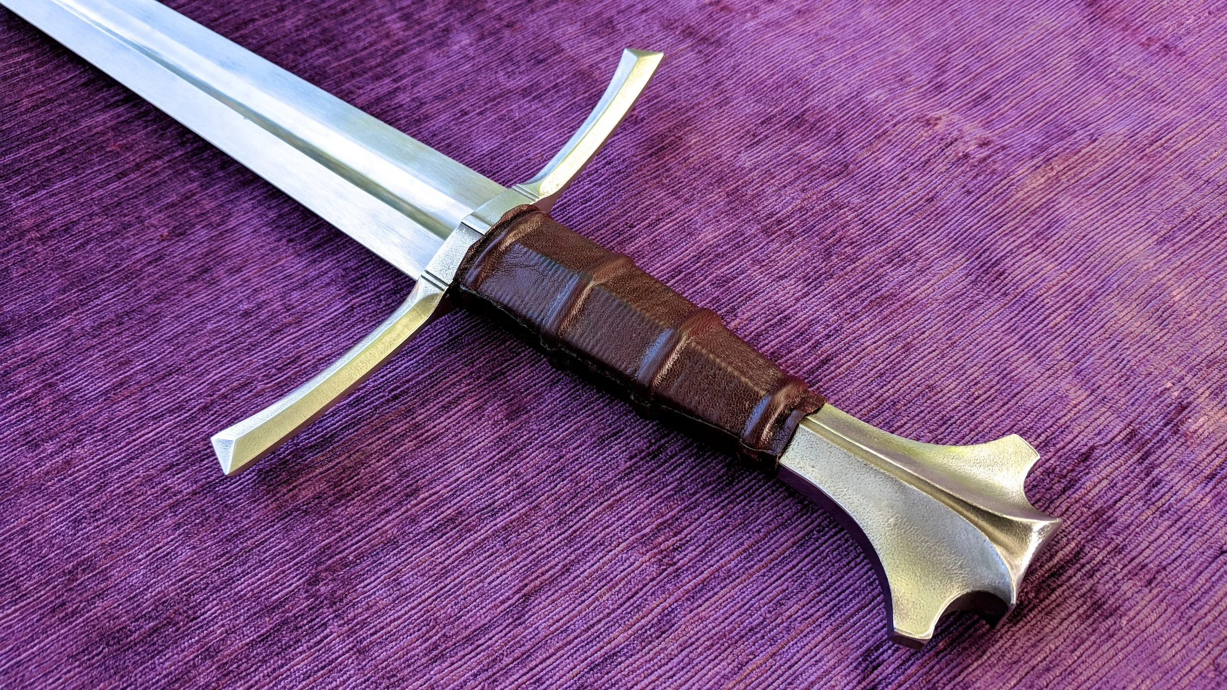 Single Hand Broadsword 6 — Jesse Belsky Stageswords