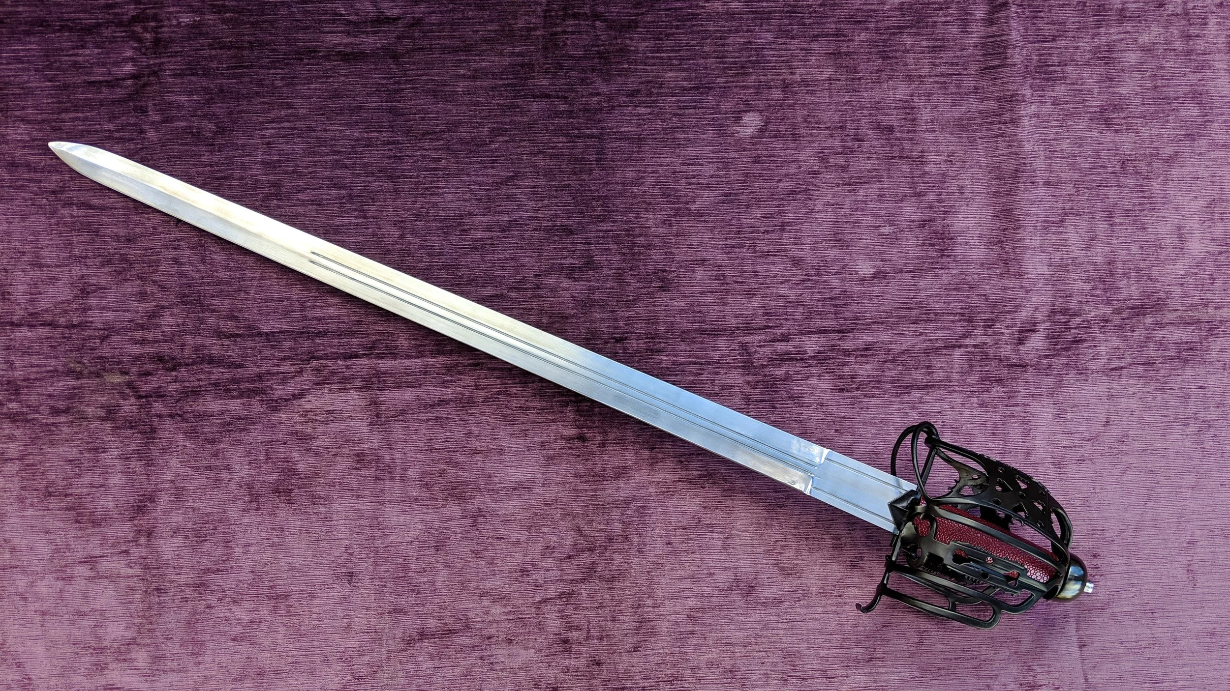 Aluminum Basket Hilt Broadsword — Jesse Belsky Stageswords