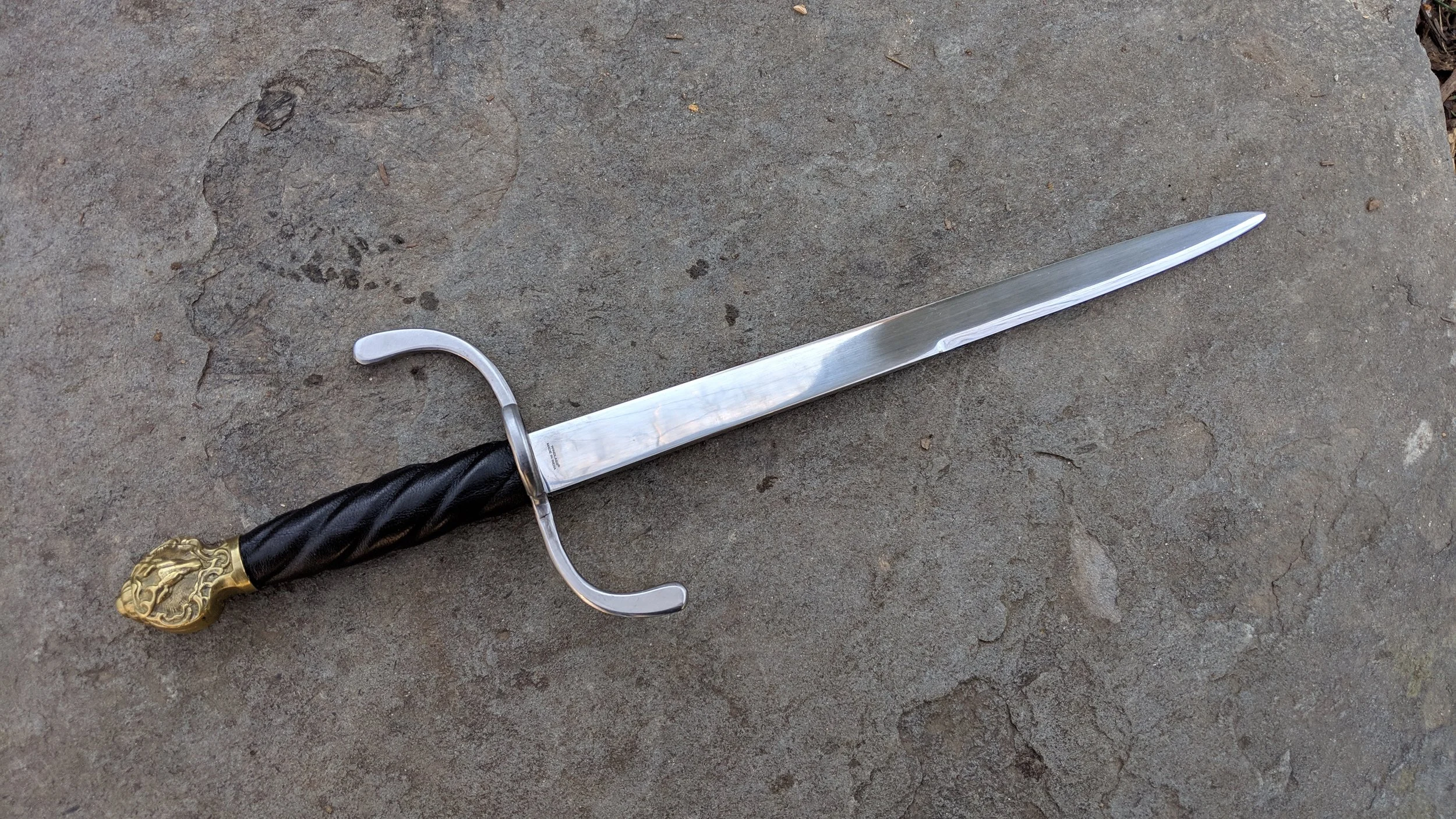 SOLD Parrying Daggers — Jesse Belsky Stageswords