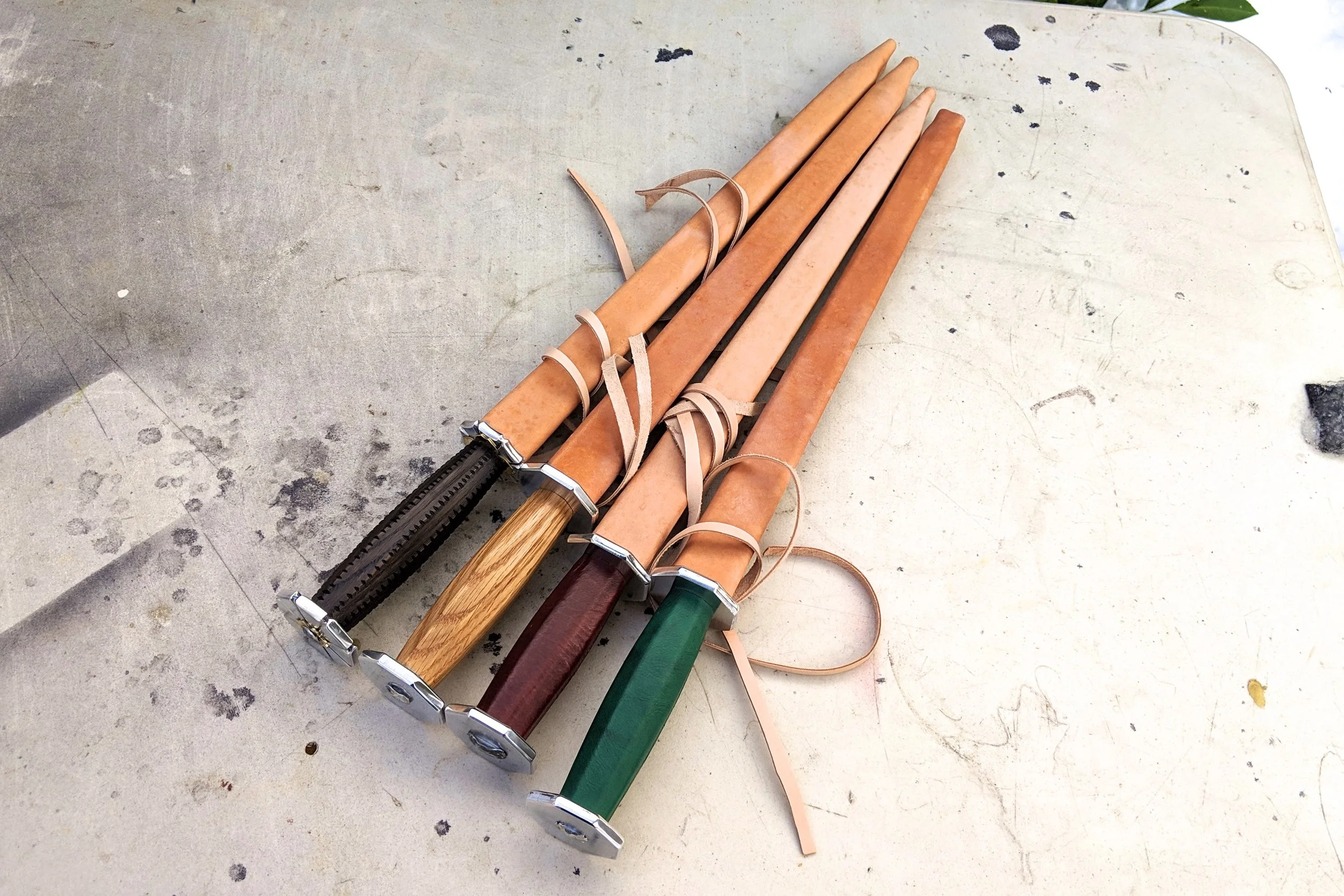 Mordschlag Training Daggers — Jesse Belsky Stageswords