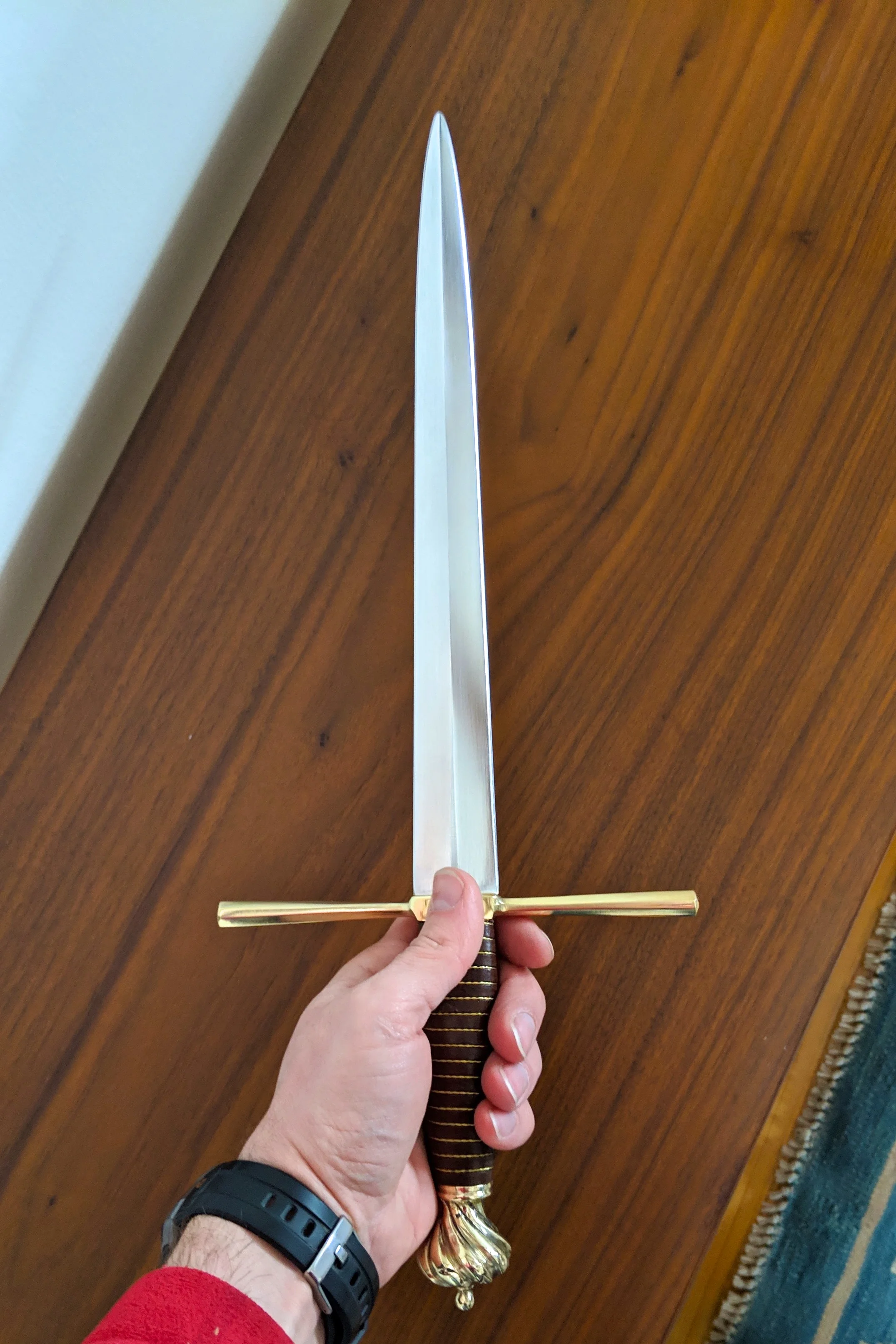 SOLD Parrying Daggers — Jesse Belsky Stageswords