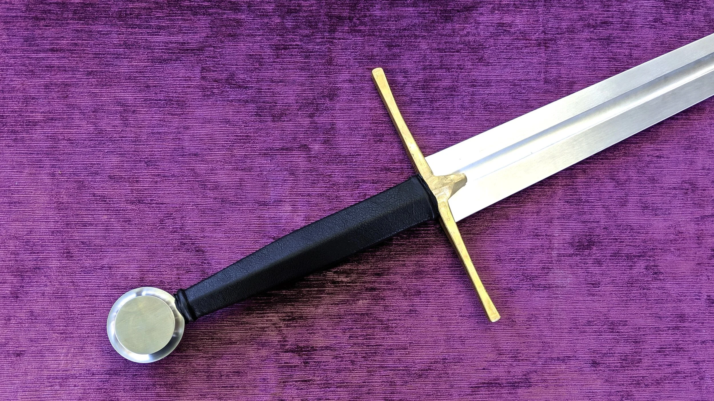 ALUMINUM Two Handed Broadsword - Wheel Pommel — Jesse Belsky Stageswords