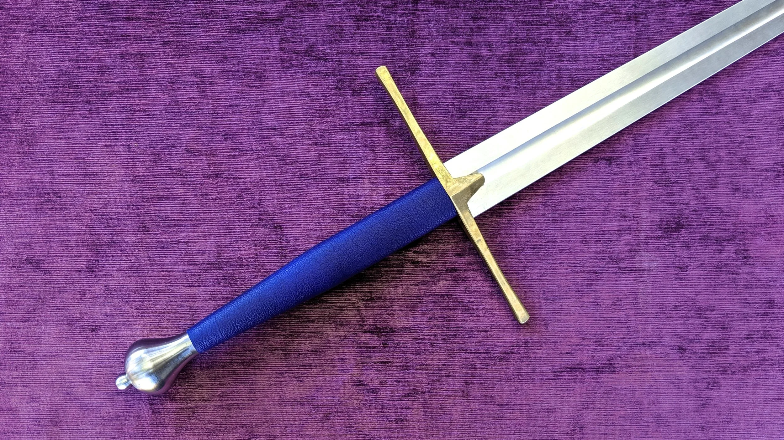 ALUMINUM Two Handed Broadsword - Blue Grip — Jesse Belsky Stageswords