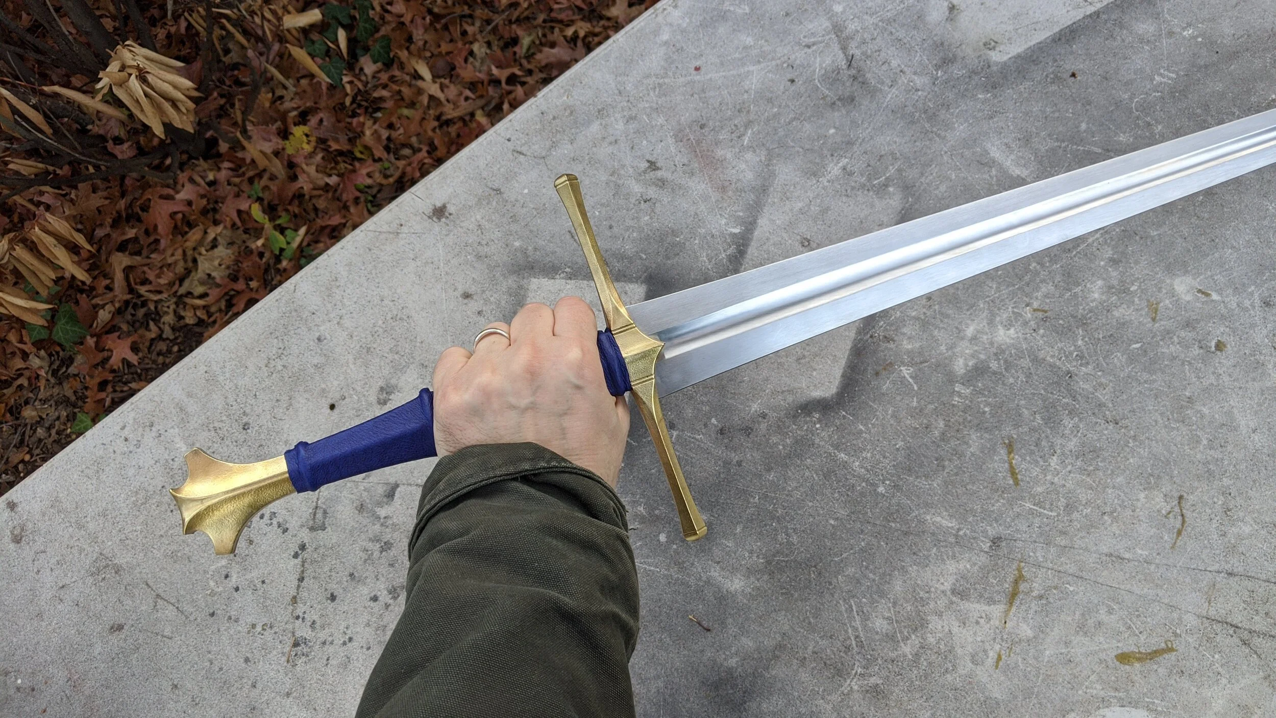 Viscount Longsword - Blue & Gold [BLUNT] — Jesse Belsky Stageswords