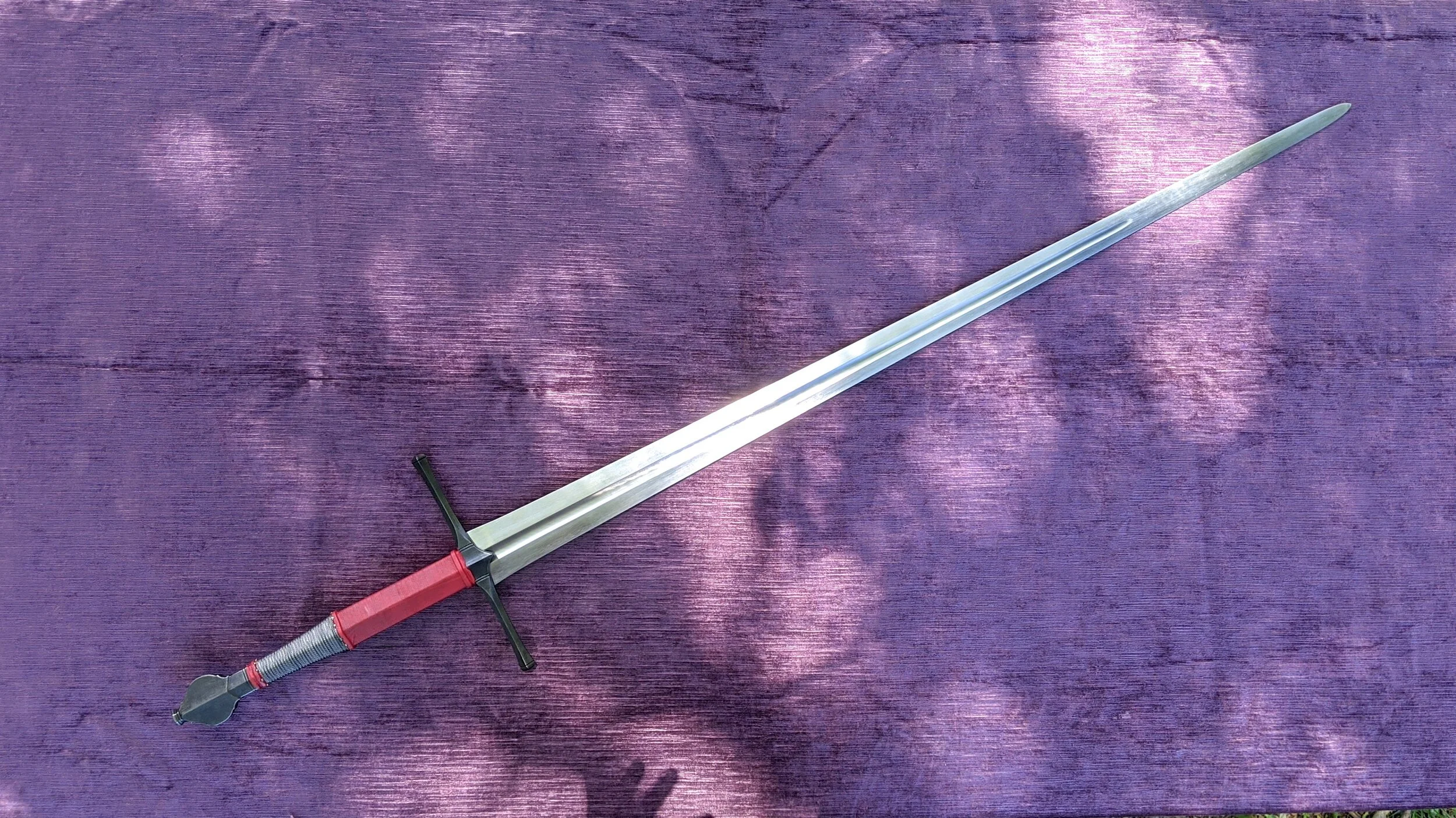 Longsword - Black Fishtail (SHARP/BLUNT) — Jesse Belsky Stageswords