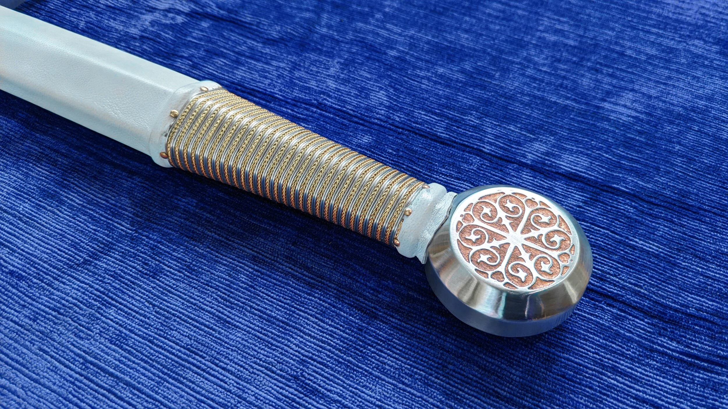 Longsword - White & Gold Etched (SHARP/BLUNT) — Jesse Belsky Stageswords