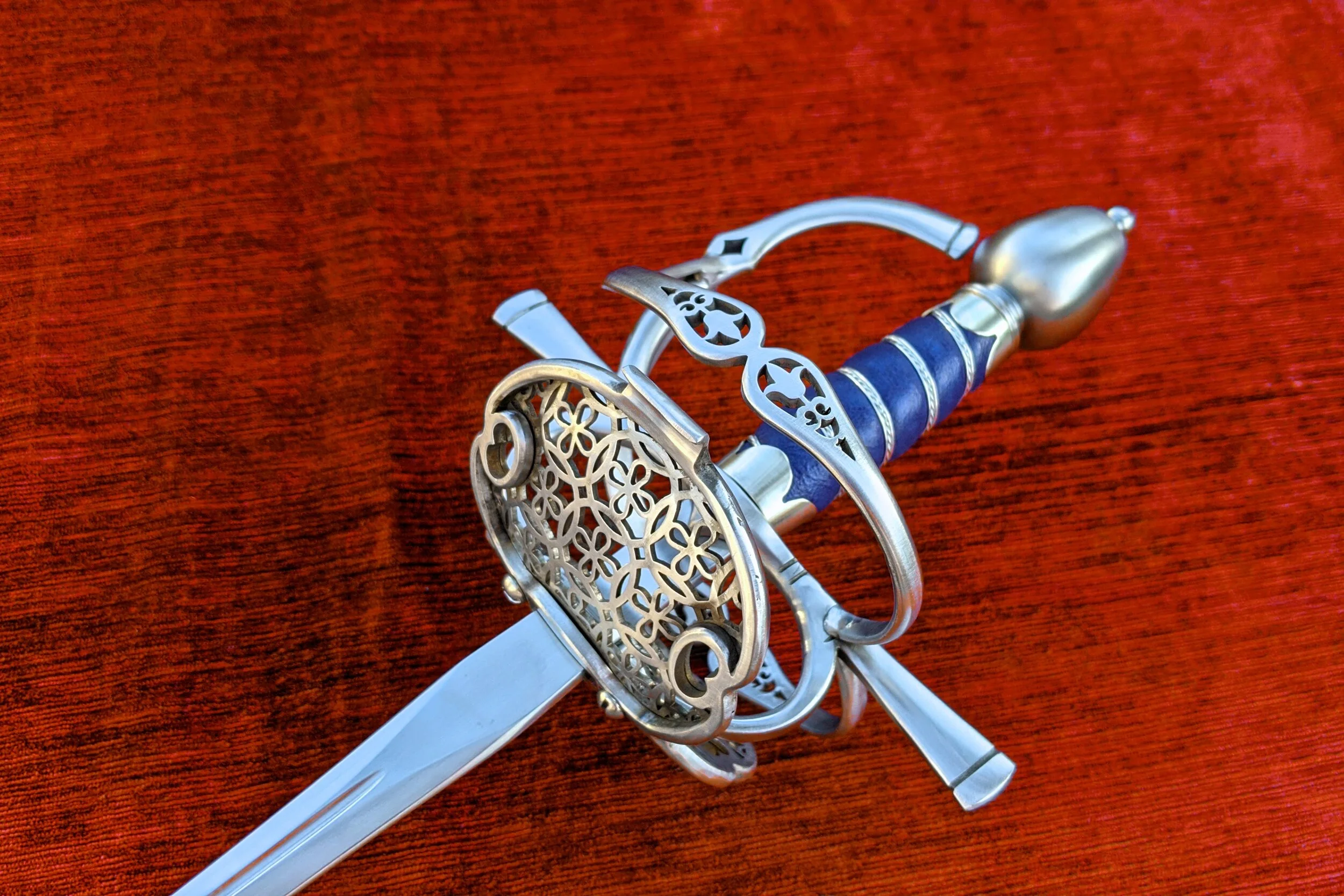 Pierced Plate Transitional Rapier [HEMA] — Jesse Belsky Stageswords