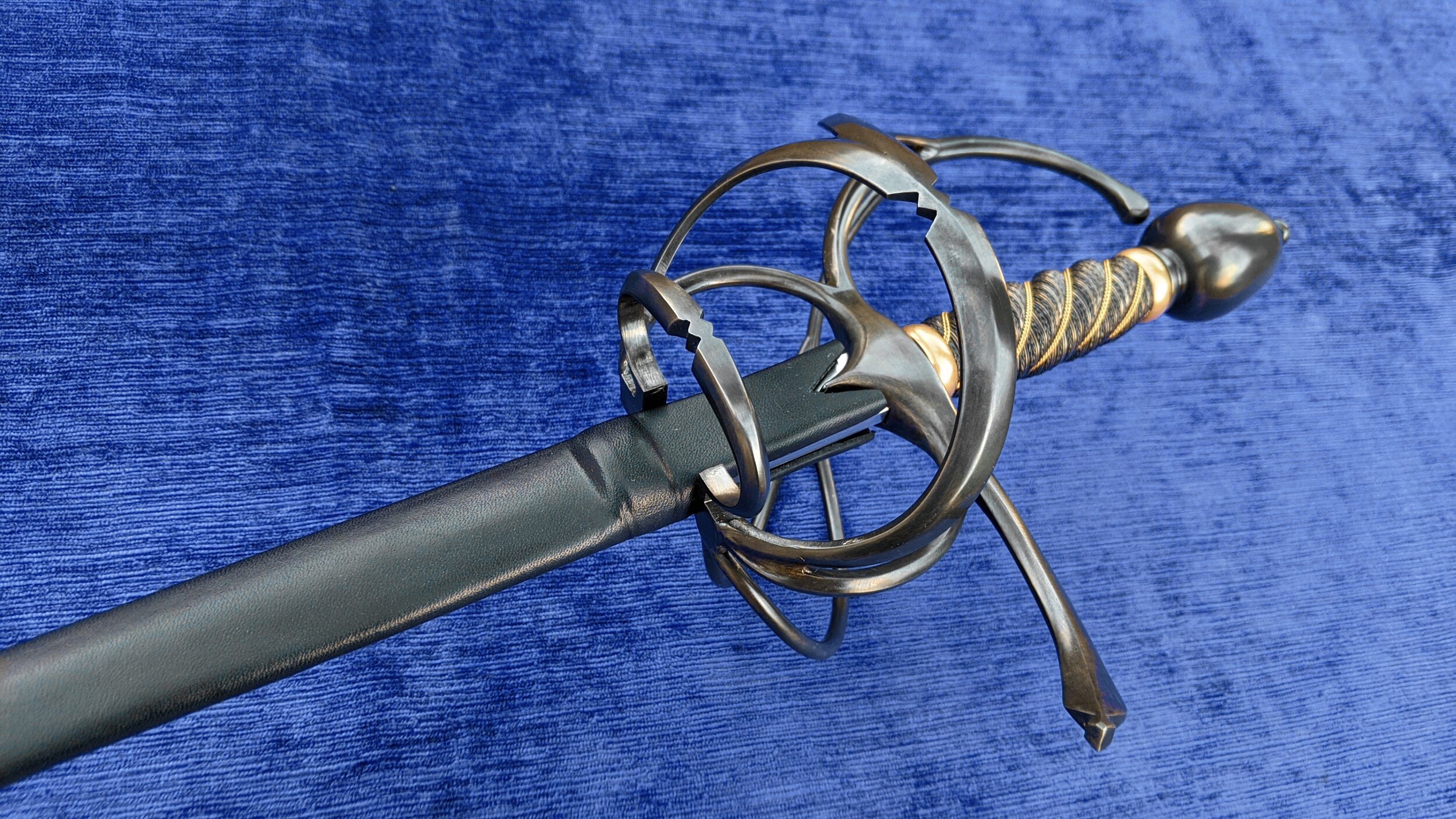 Blued 2-Ring Diamond Rapier [SHARP] — Jesse Belsky Stageswords