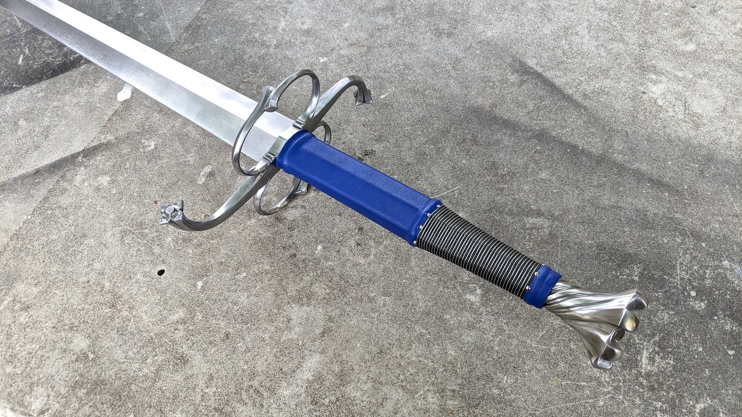 SOLD Longswords & Greatswords — Jesse Belsky Stageswords