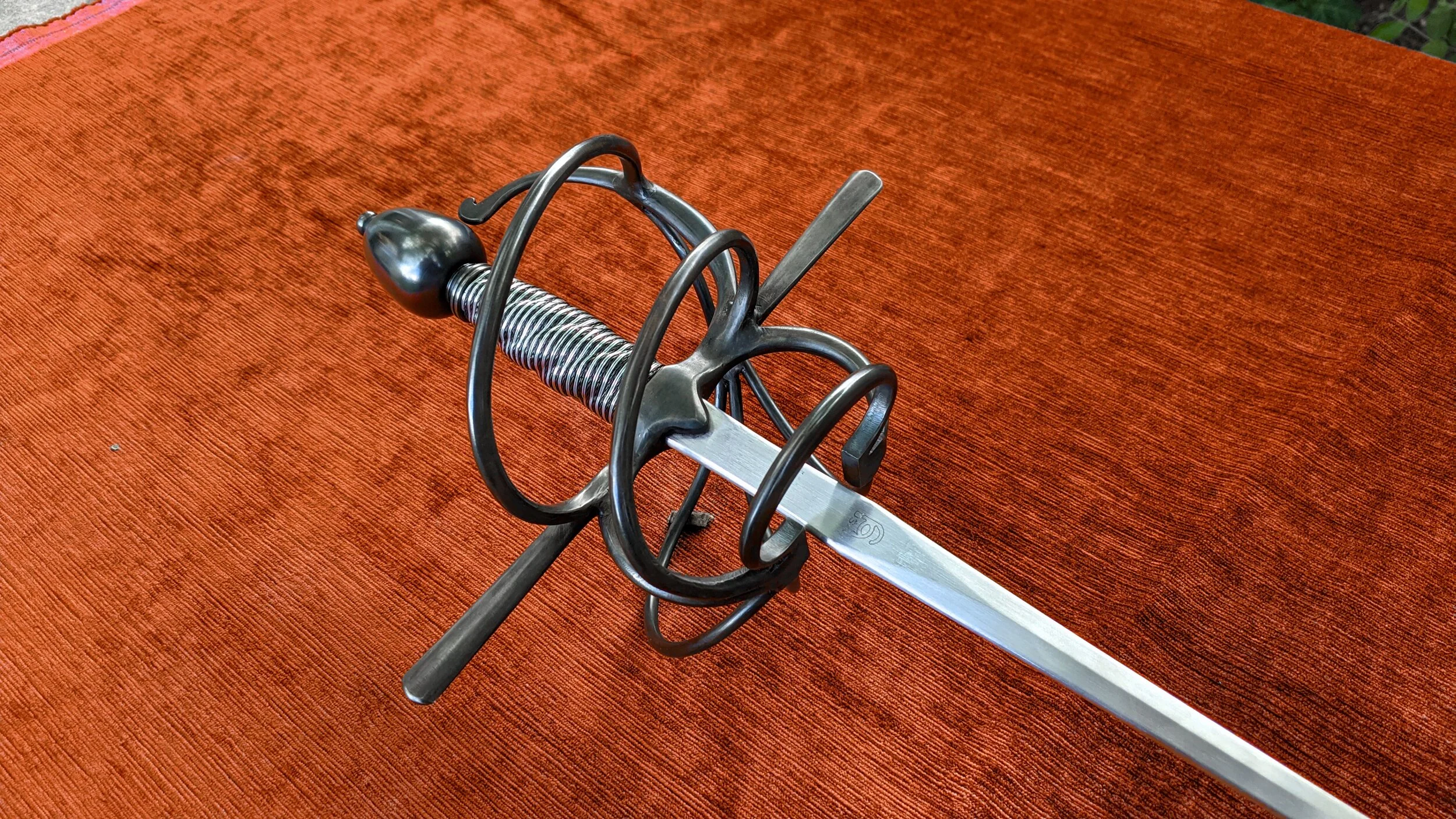 Lefty Parallel Side Loop Rapier [HEMA] — Jesse Belsky Stageswords