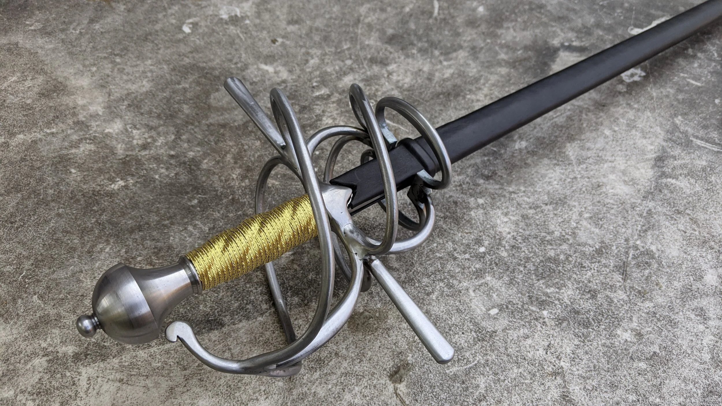 Ambidextrous Parallel Side Loop Rapier [BLUNT] — Jesse Belsky Stageswords