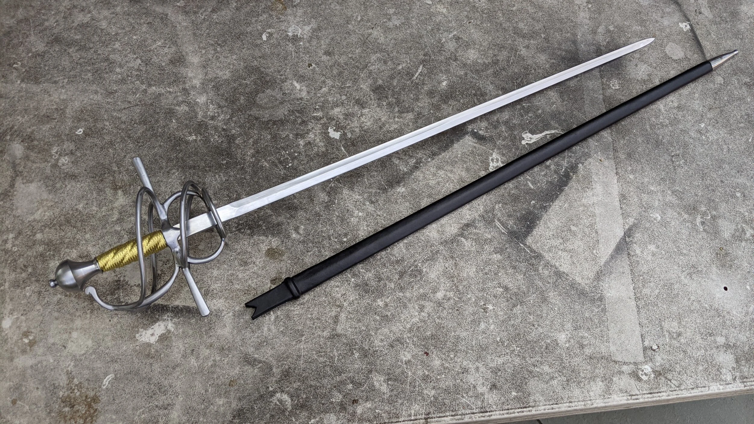 Ambidextrous Parallel Side Loop Rapier [BLUNT] — Jesse Belsky Stageswords