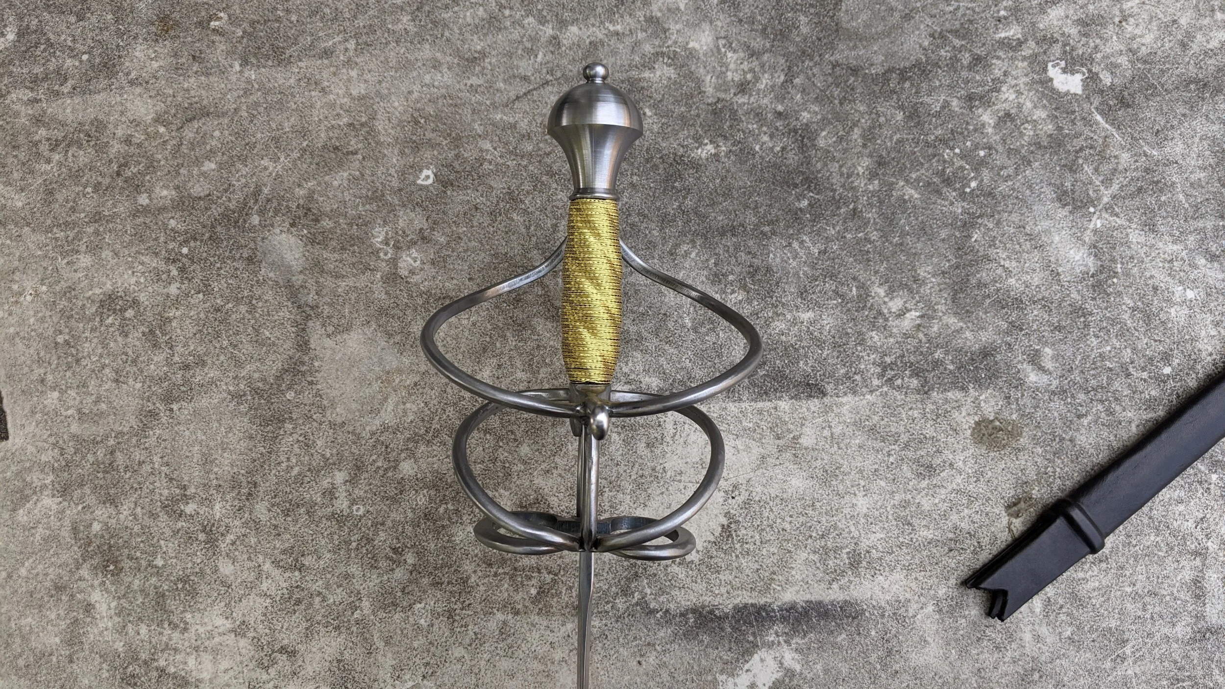 Ambidextrous Parallel Side Loop Rapier [BLUNT] — Jesse Belsky Stageswords