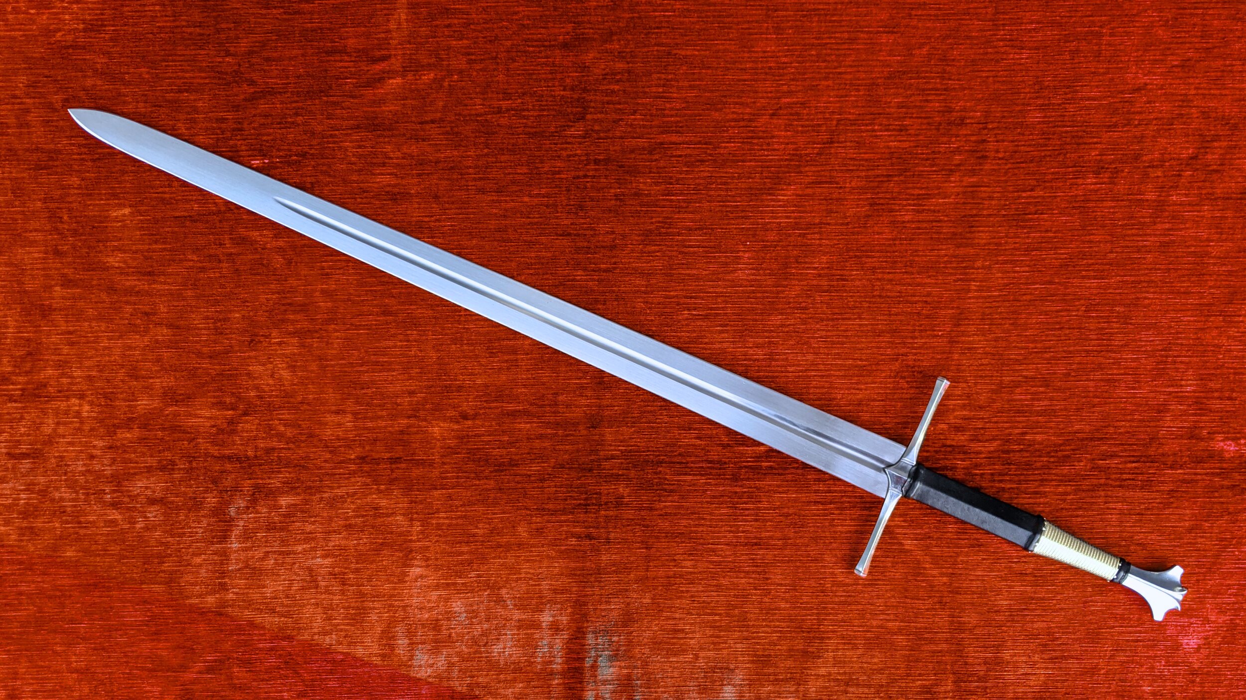 Greatsword 1 [SHARP] — Jesse Belsky Stageswords