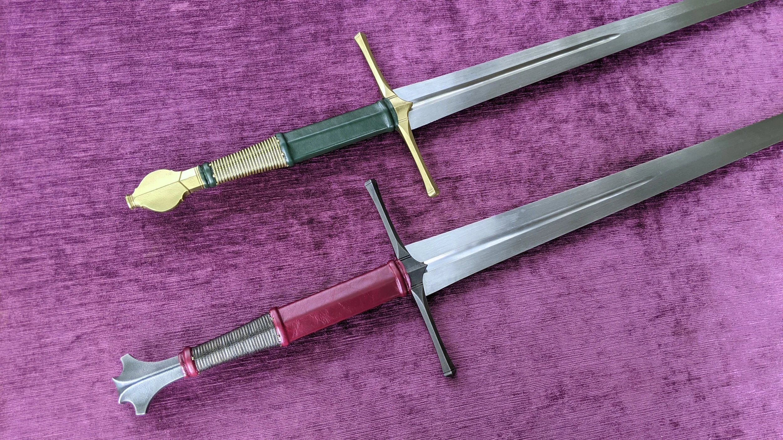 Longsword - Green & Brass Fishtail (SHARP/BLUNT) — Jesse Belsky Stageswords