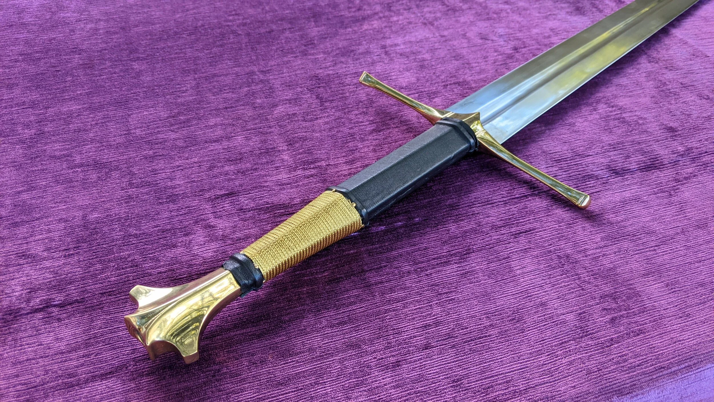 Greatsword 2 [SHARP] — Jesse Belsky Stageswords