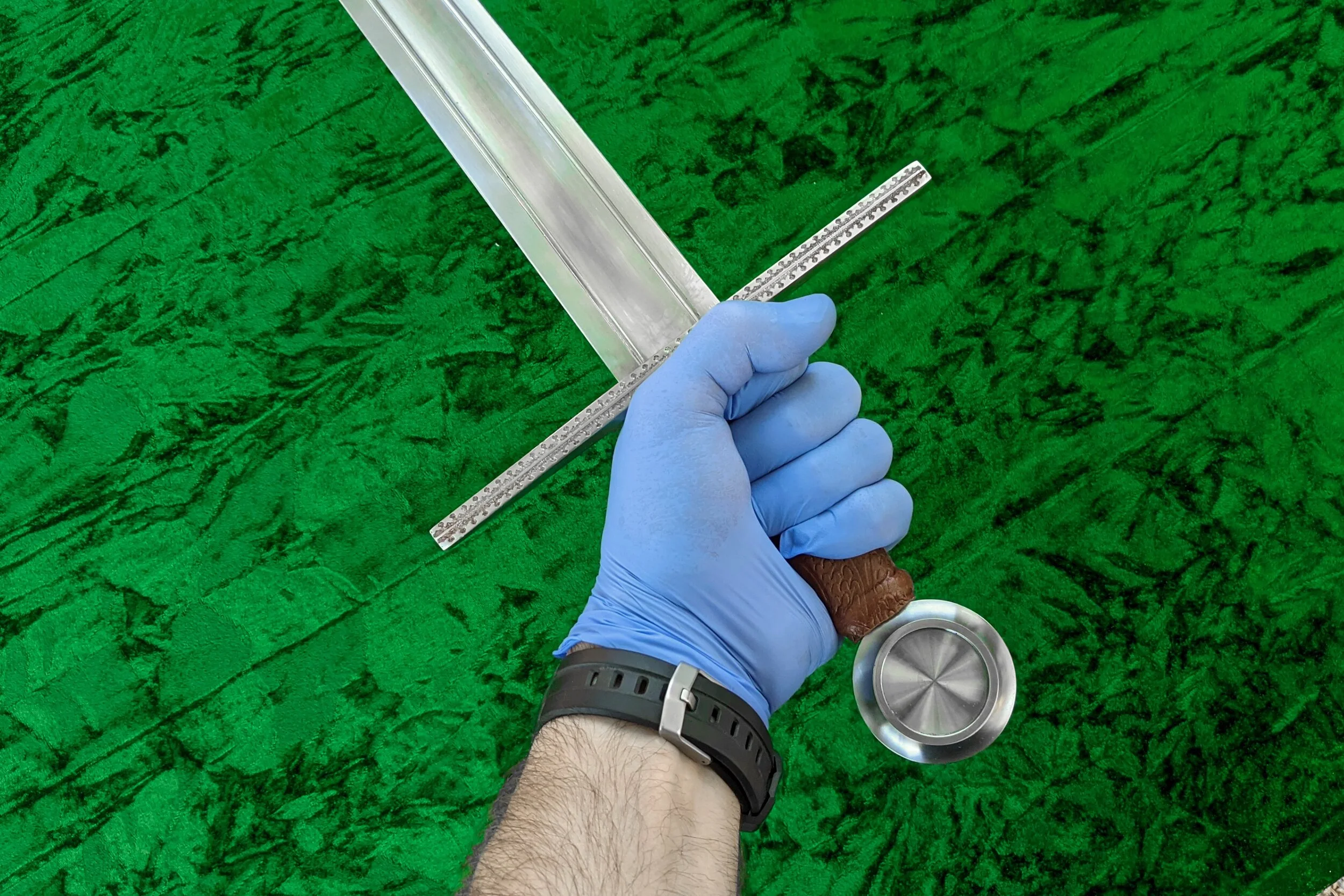 Single Hand Broadsword 11 - Embossed Brown Grip [BLUNT] — Jesse Belsky ...