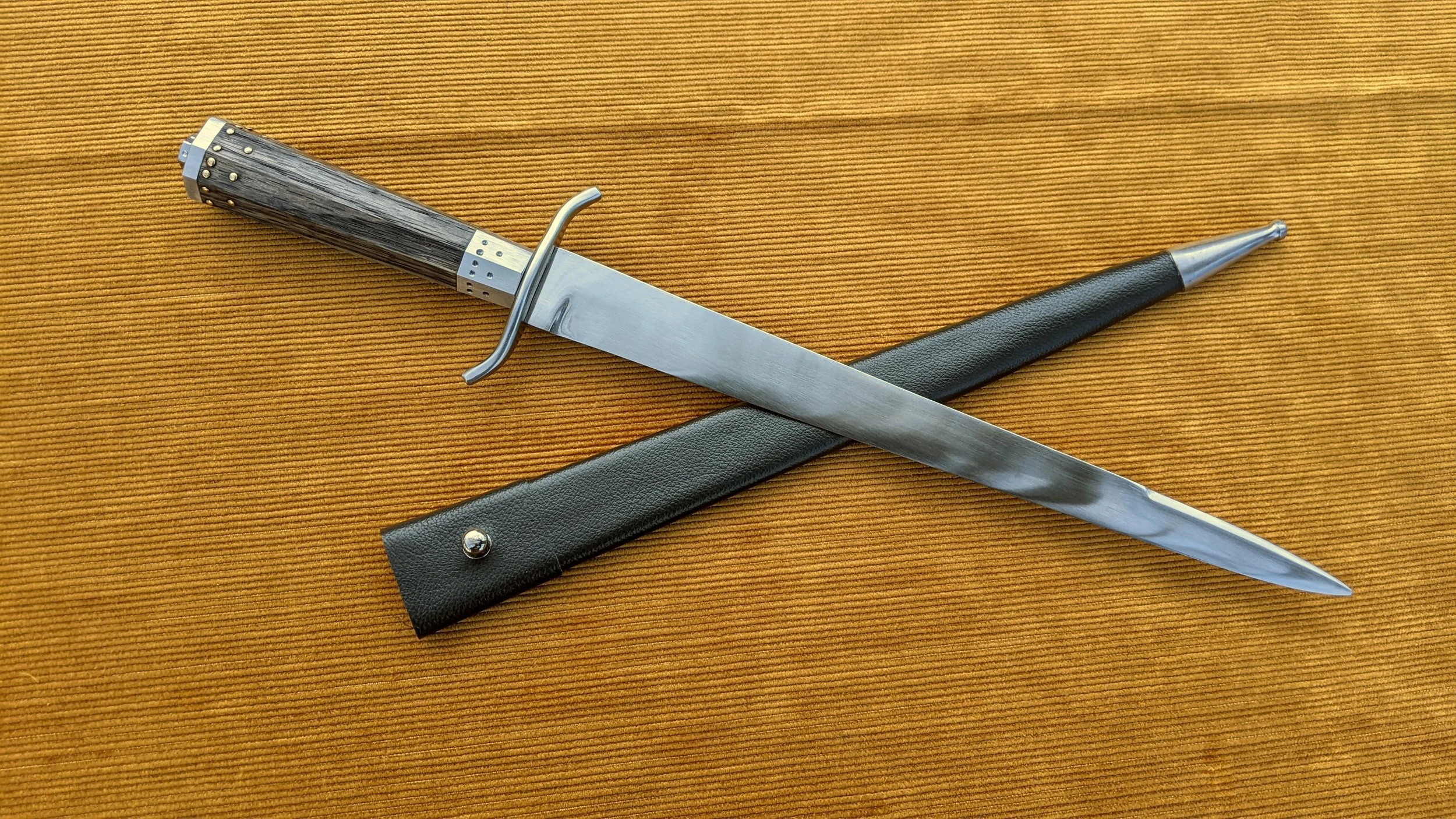 SOLD Steel Daggers — Jesse Belsky Stageswords