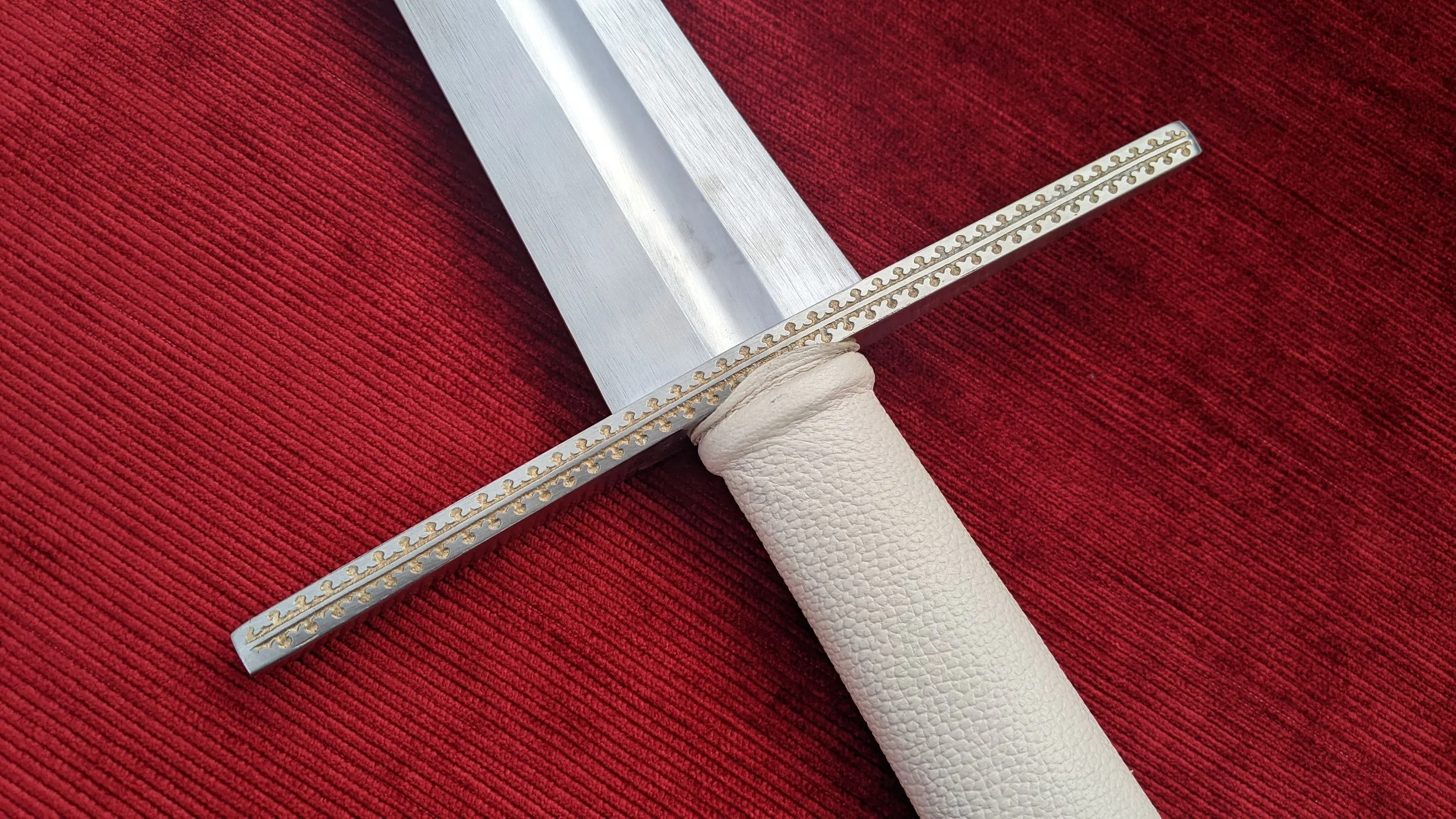 Longsword - Ivory Etched (BLUNT/SHARP) — Jesse Belsky Stageswords