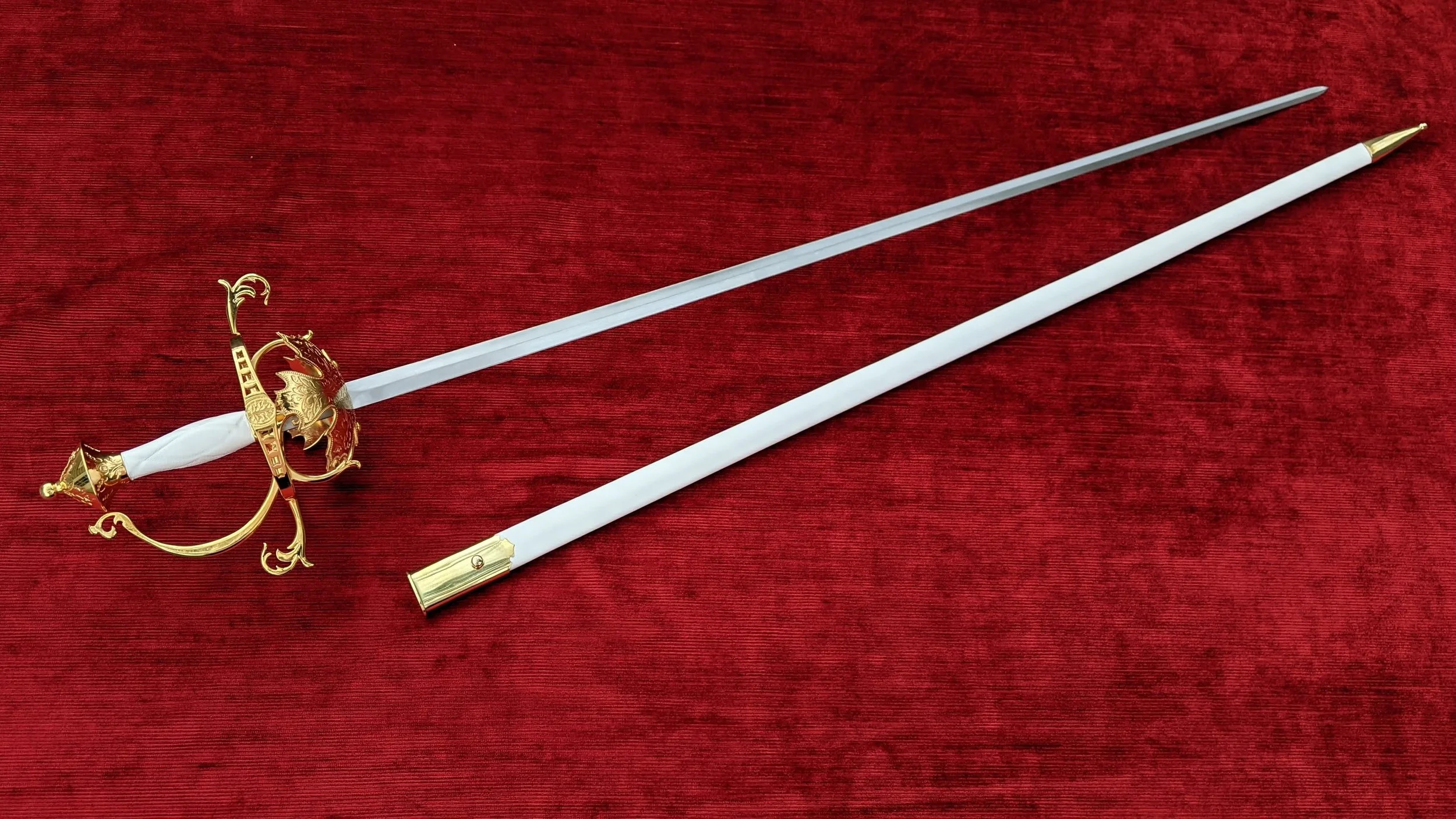 Golden Leaf Rapier [SHARP] — Jesse Belsky Stageswords