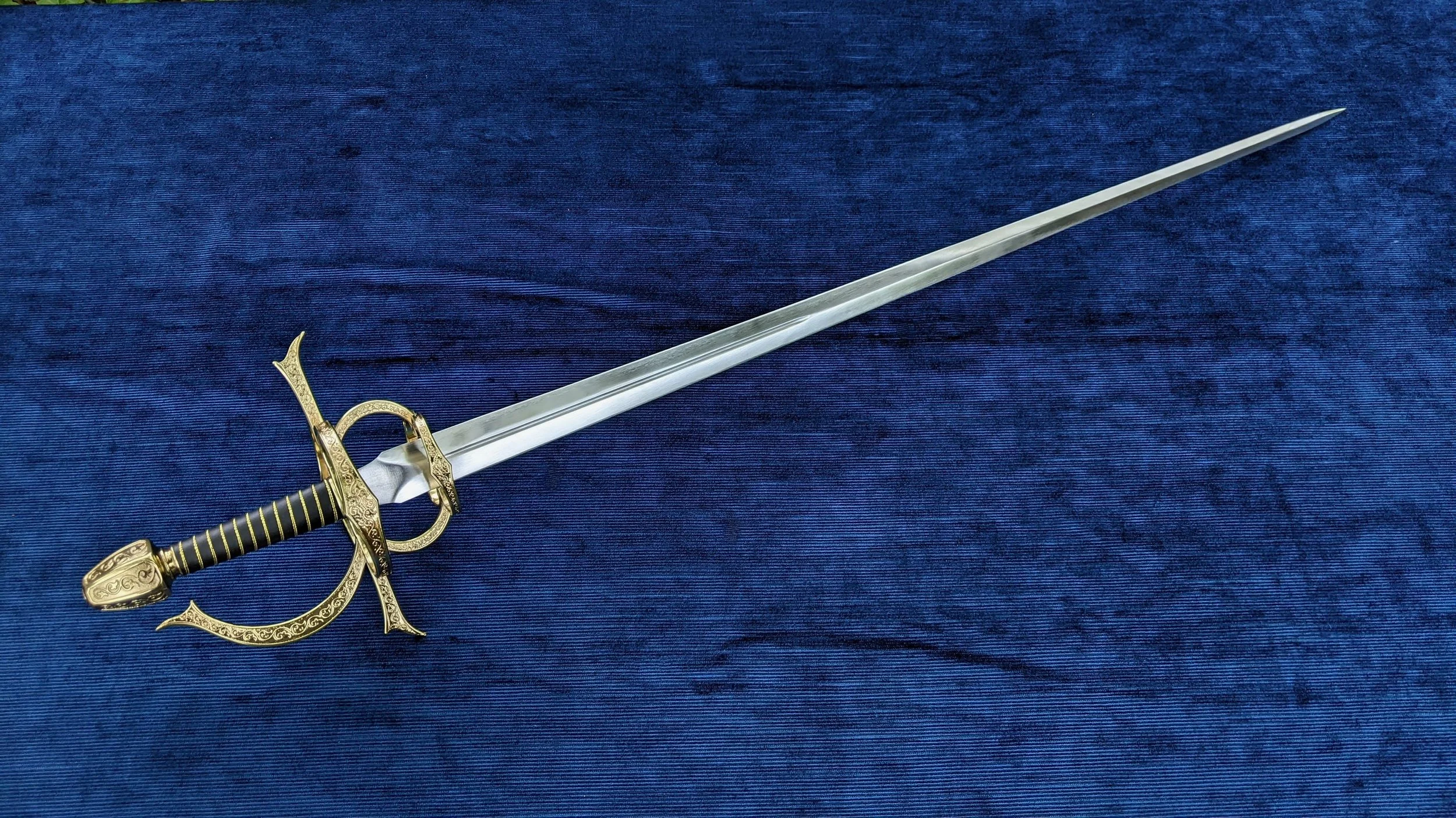 King Miraz Sidesword [SHARP] — Jesse Belsky Stageswords