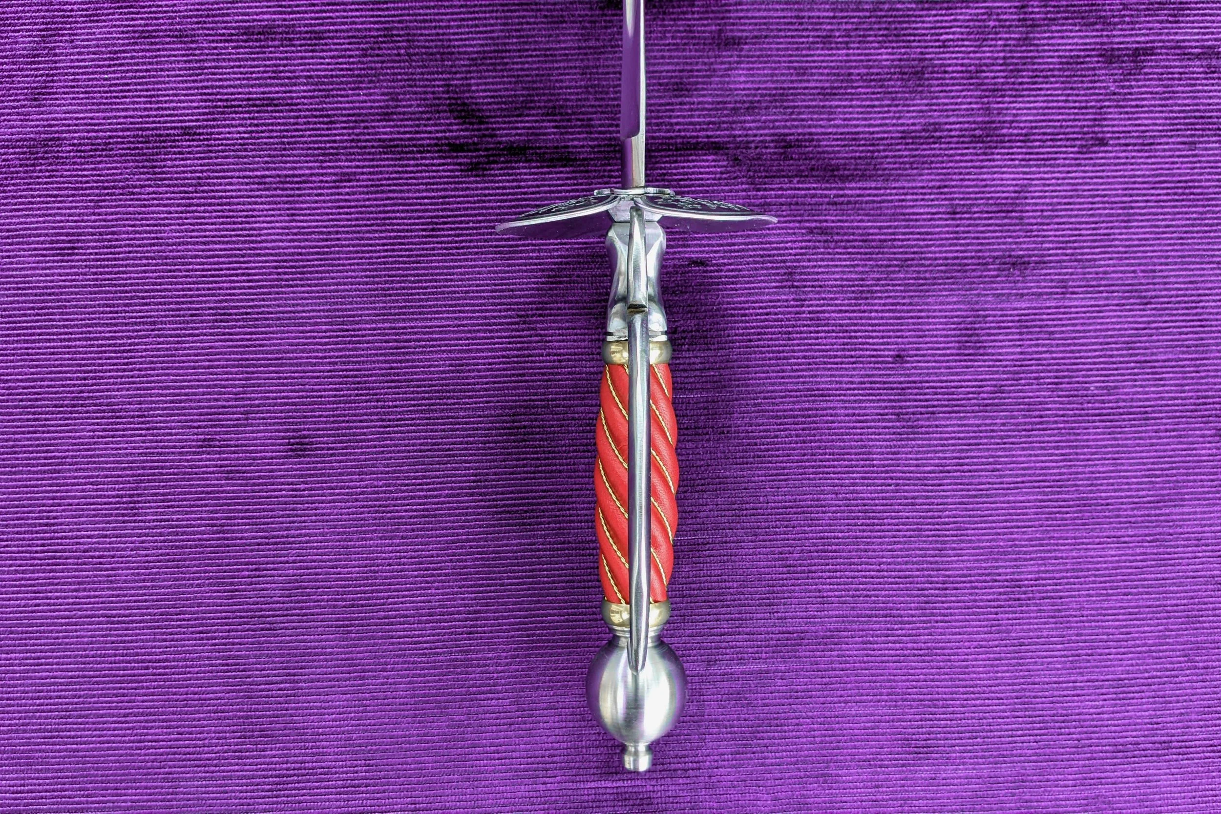 Skull Hilt Smallsword — Jesse Belsky Stageswords