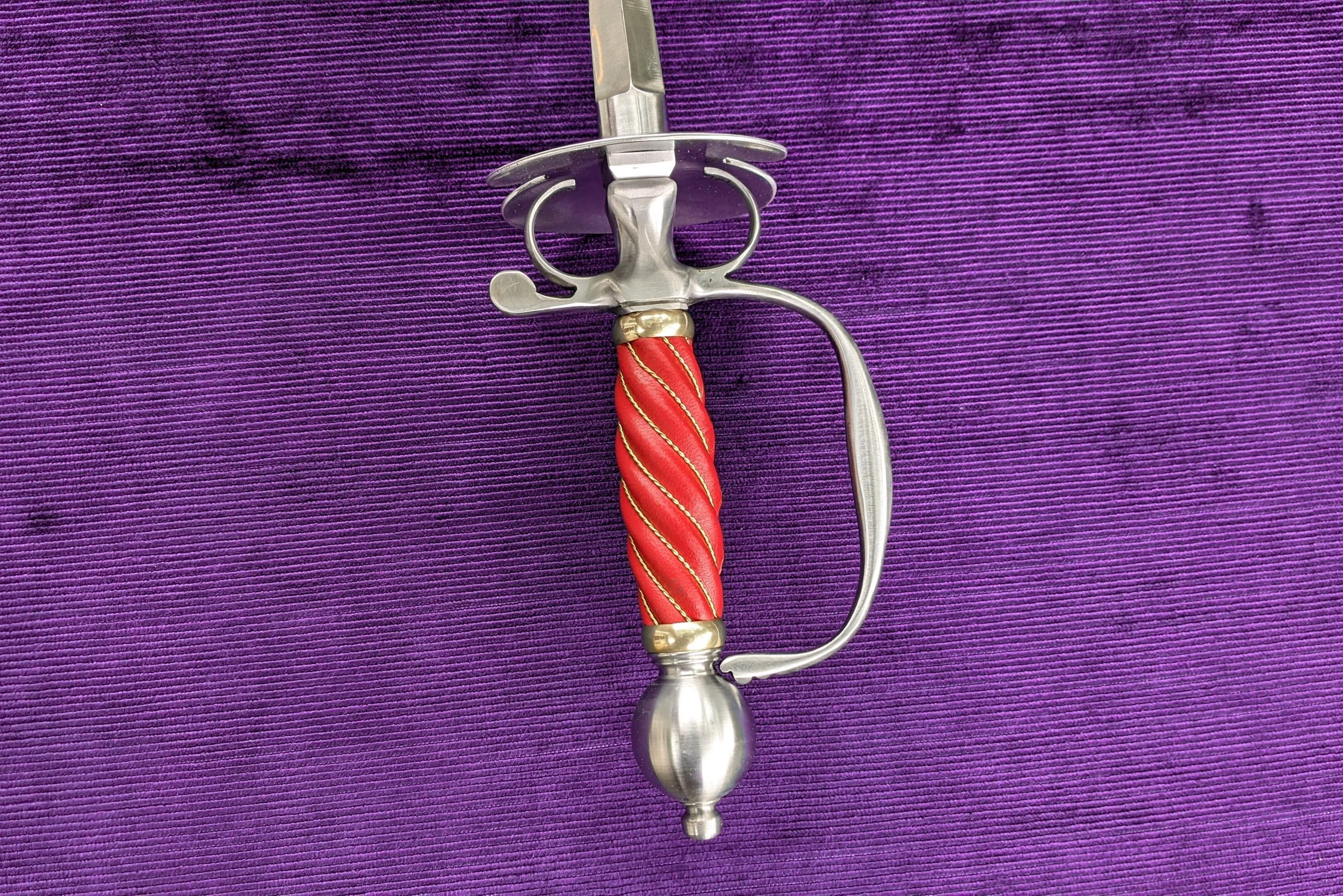 Skull Hilt Smallsword — Jesse Belsky Stageswords