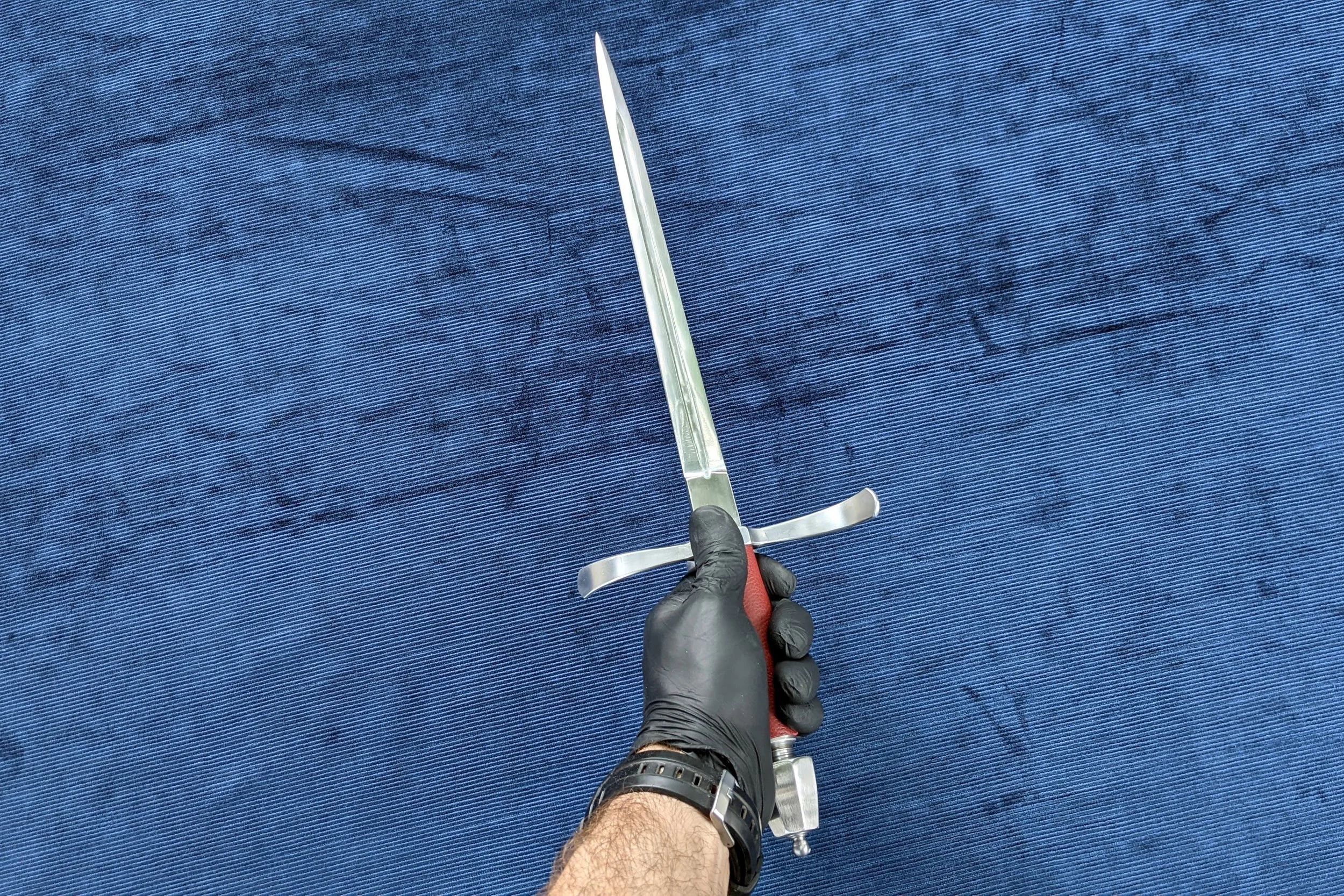 Parrying Dagger 1 -- Brown Grip, S-QUillions [SHARP/BLUNT] — Jesse ...
