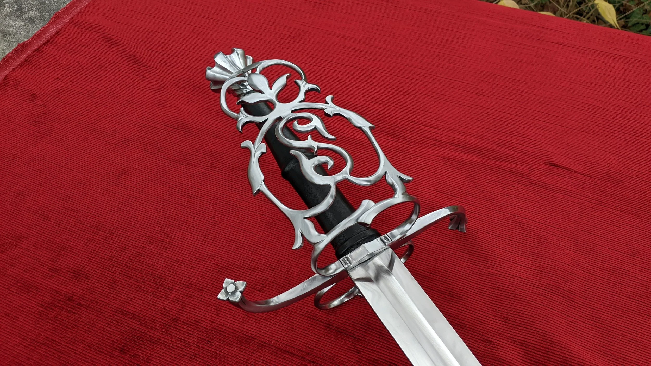 SOLD HEMA Swords & Feders — Jesse Belsky Stageswords