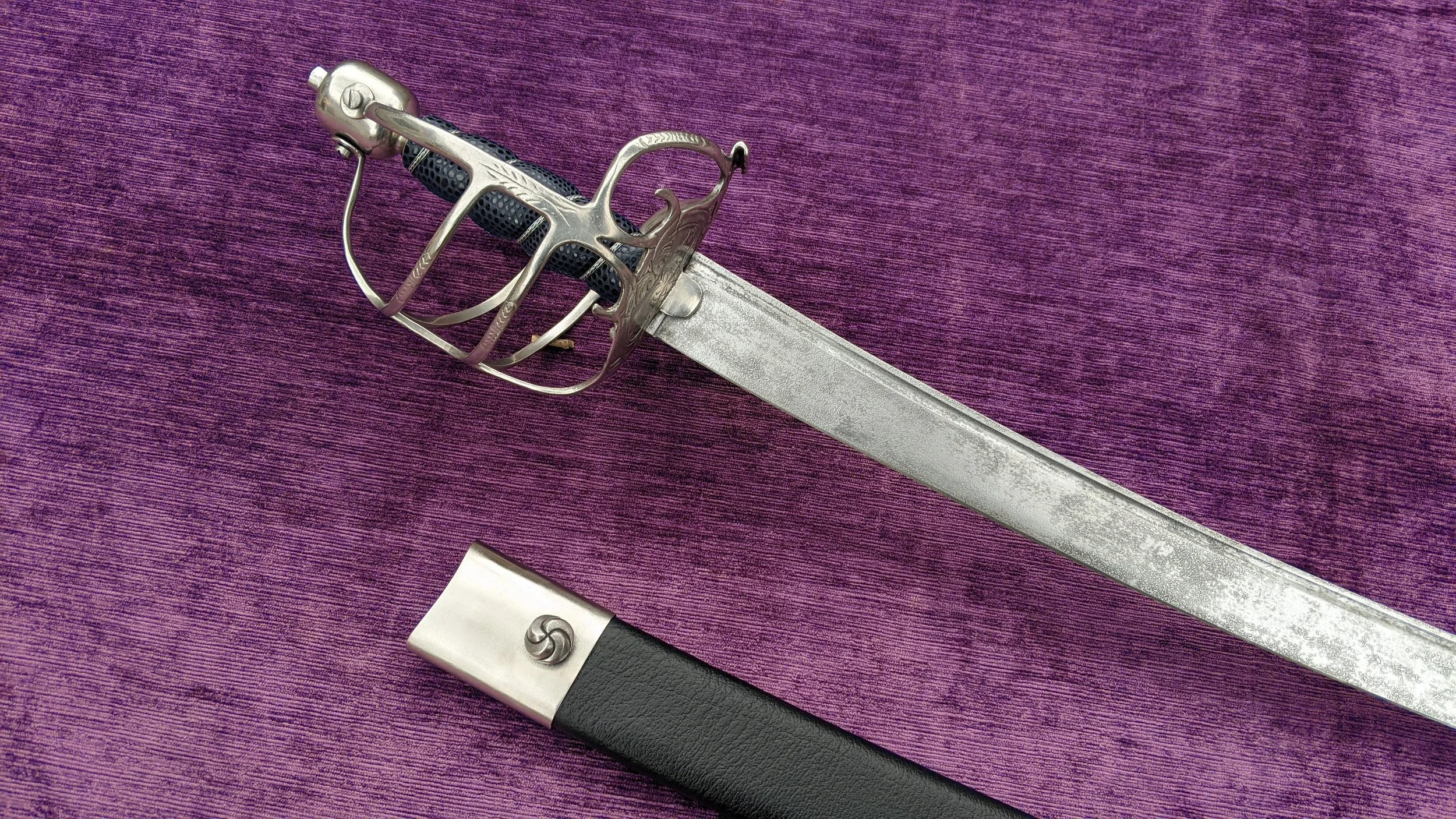 Captain Flint Mortuary Hilt Cutlass 3 [SHARP] — Jesse Belsky Stageswords