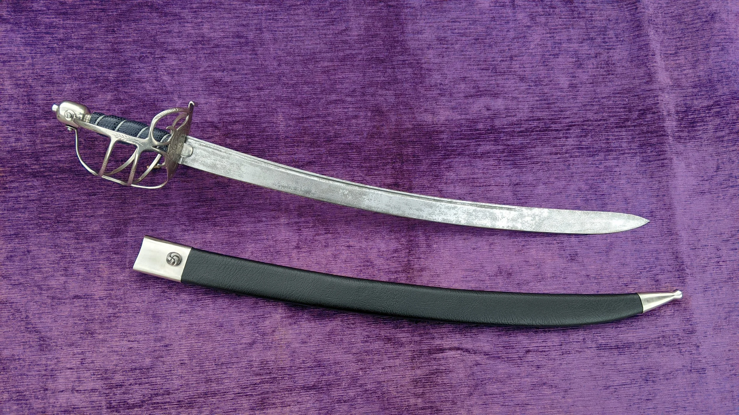 SOLD Cutlasses & Hangers — Jesse Belsky Stageswords