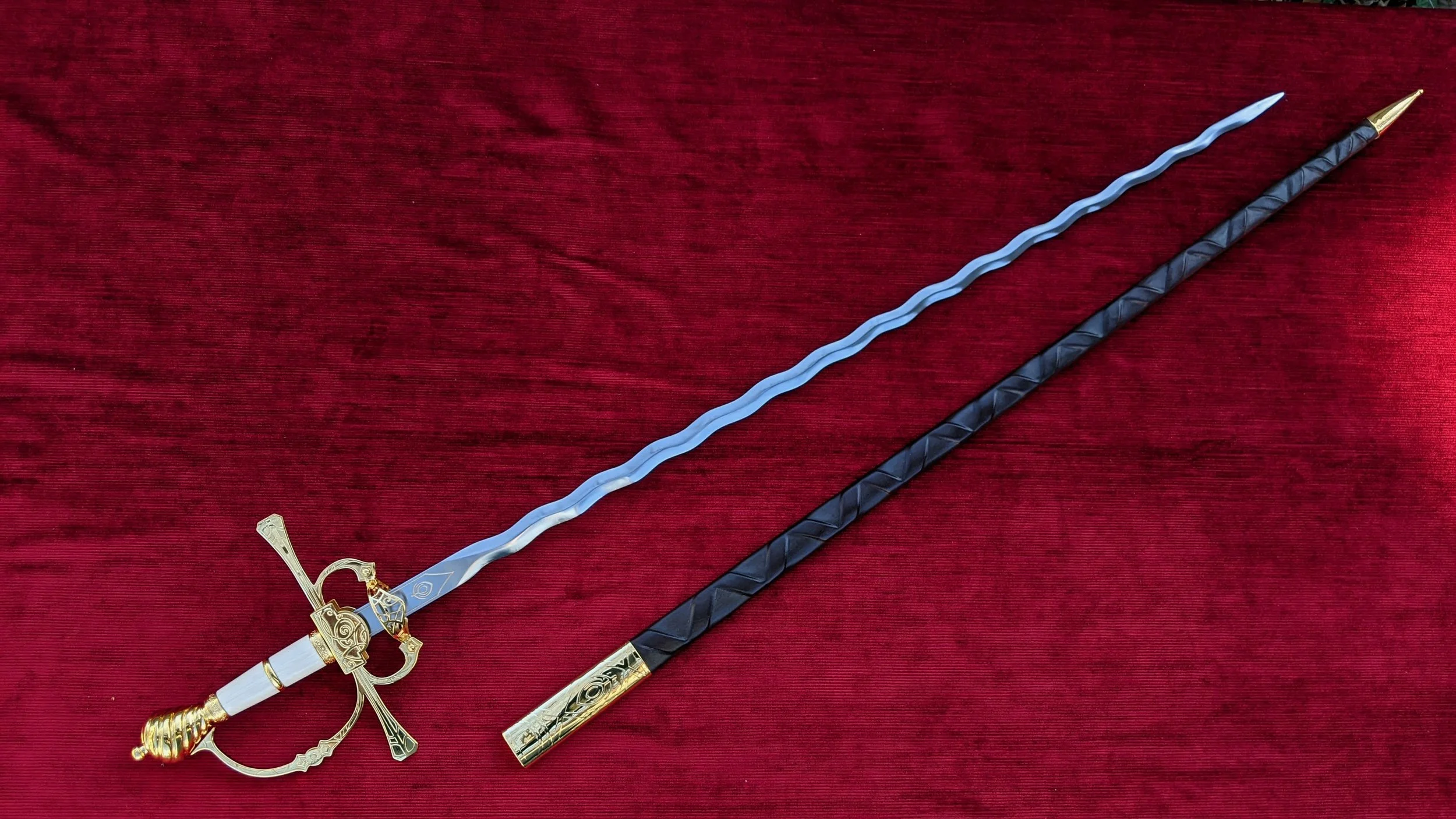 Sword of Seiros-Inspired Rapier [BLUNT] — Jesse Belsky Stageswords