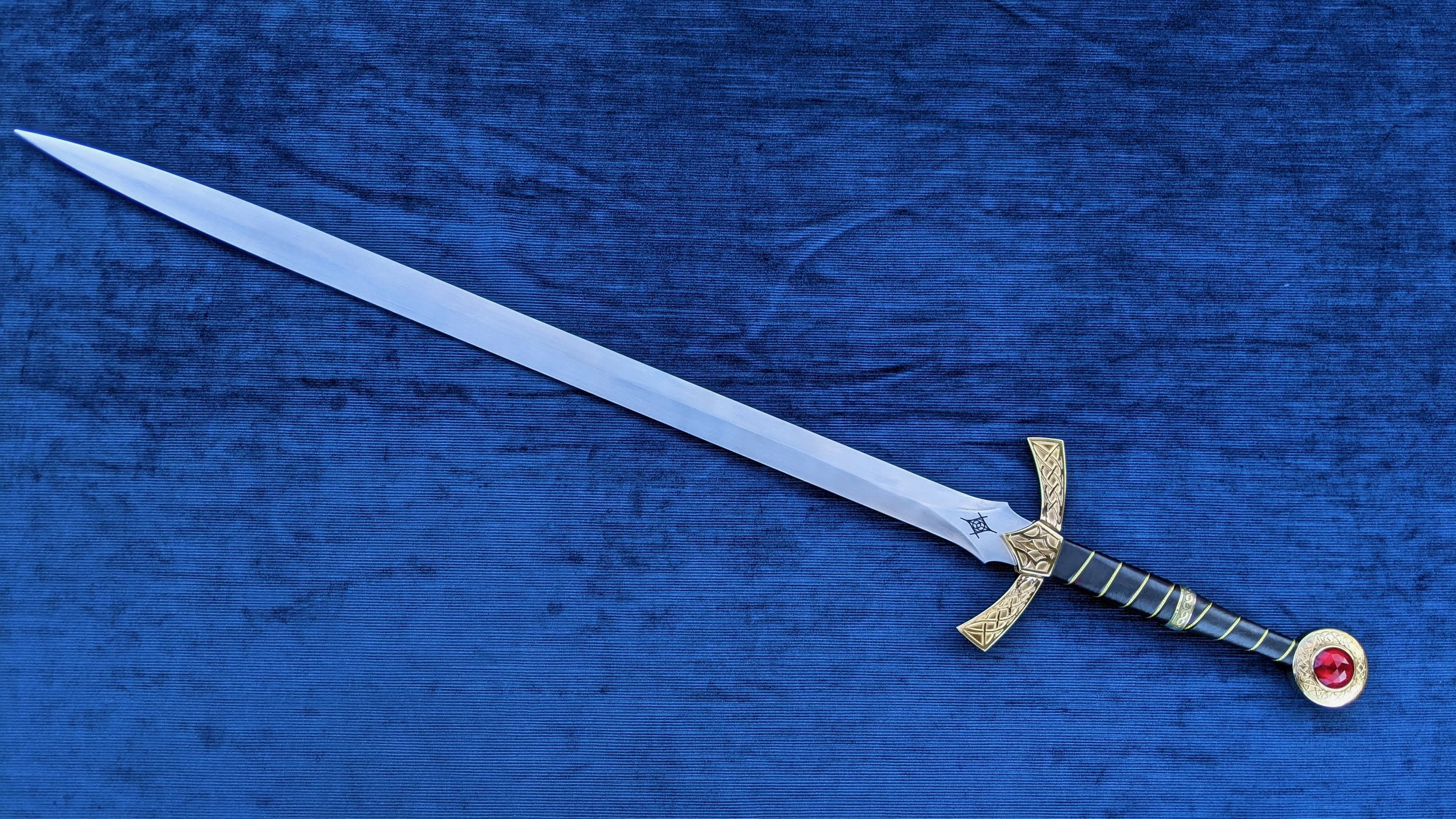 Goldryn Sword [ALUMINUM] — Jesse Belsky Stageswords