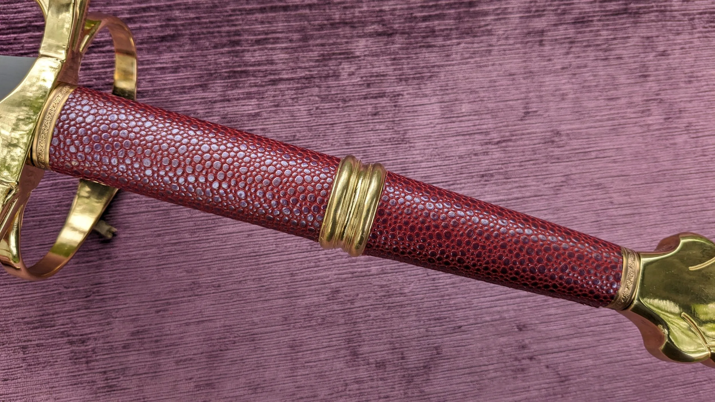 Golden Wolf Wedding Longsword [ALUMINUM] — Jesse Belsky Stageswords