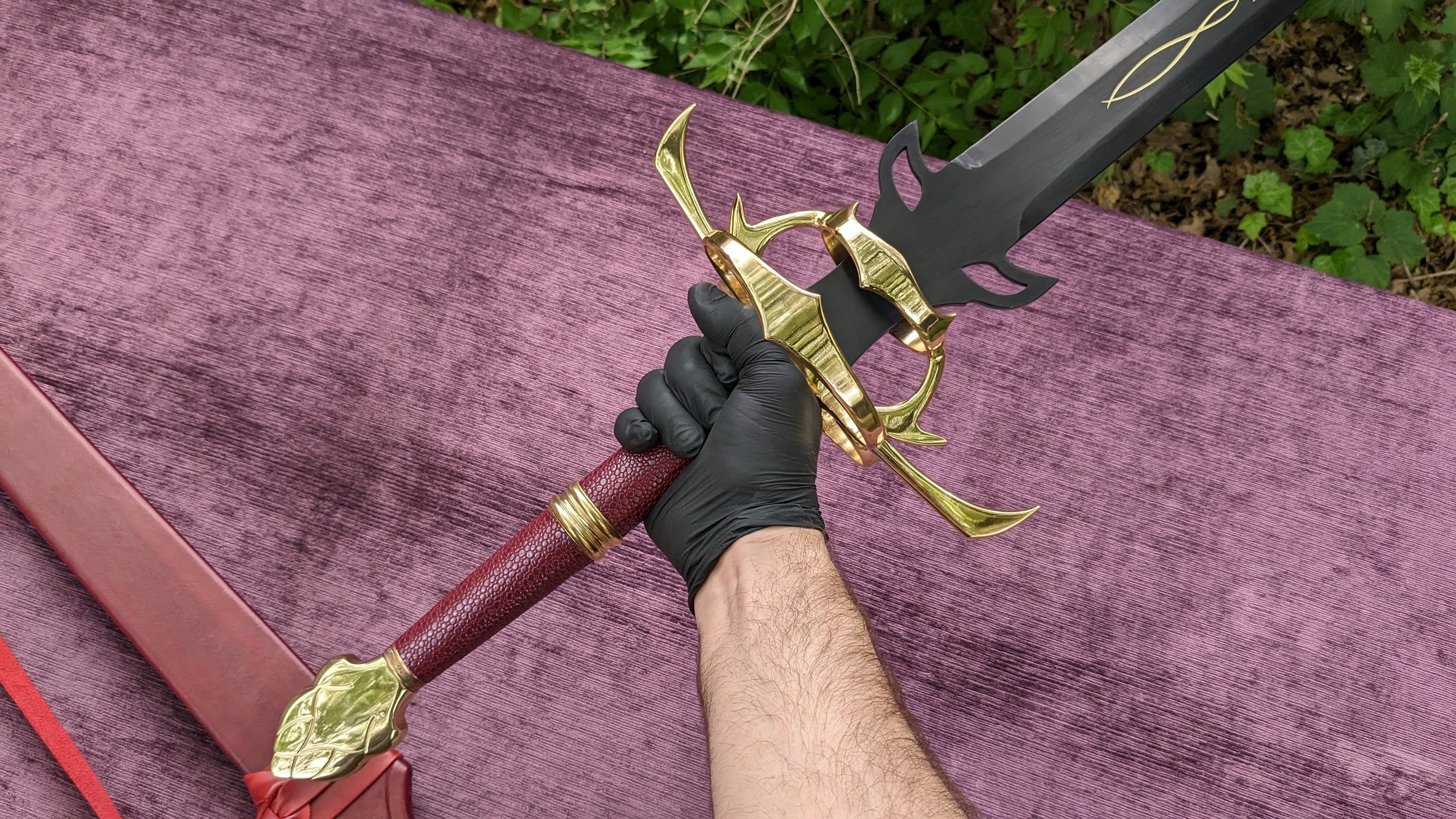 Golden Wolf Wedding Longsword [ALUMINUM] — Jesse Belsky Stageswords