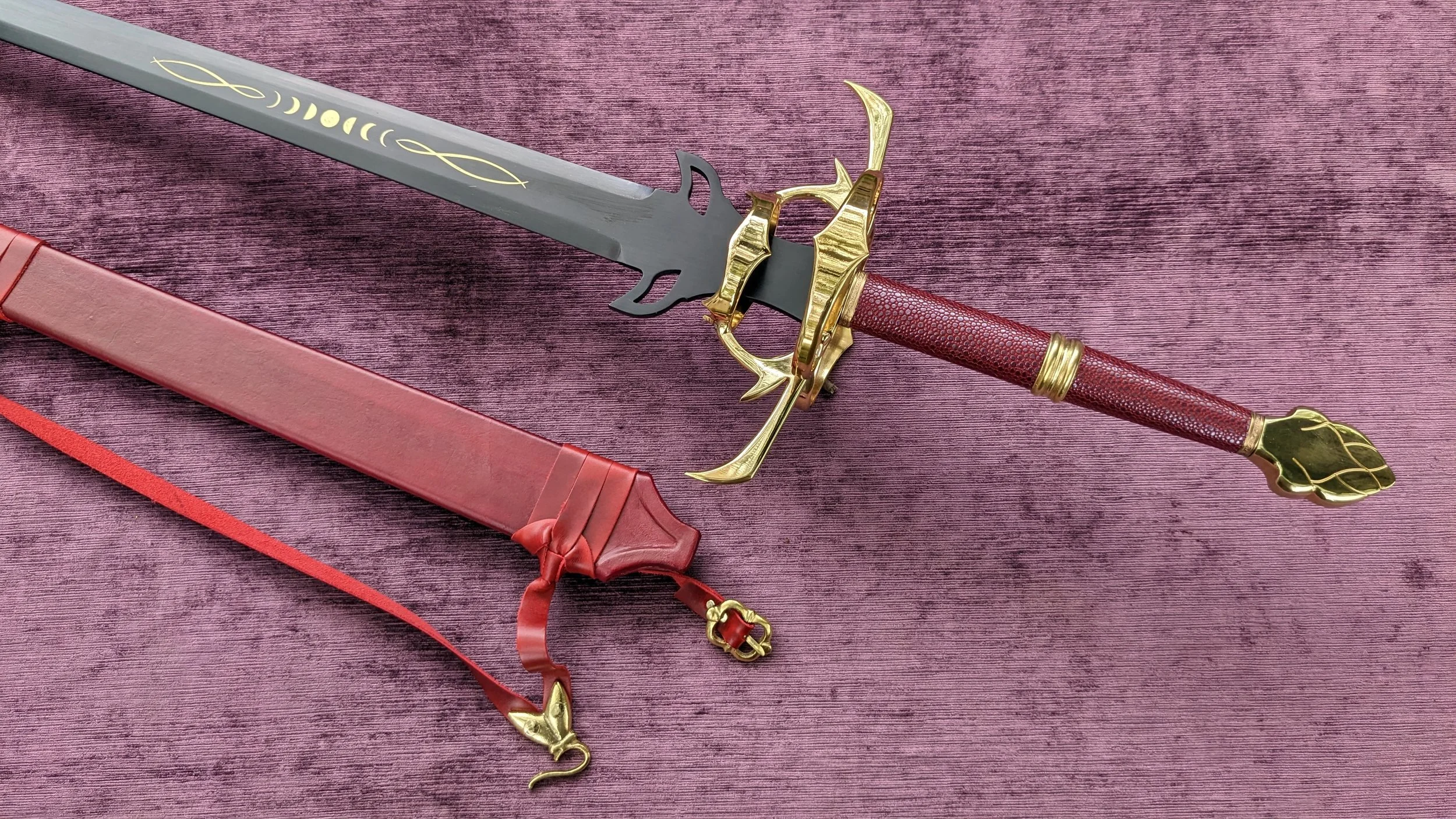 Golden Wolf Wedding Longsword [ALUMINUM] — Jesse Belsky Stageswords