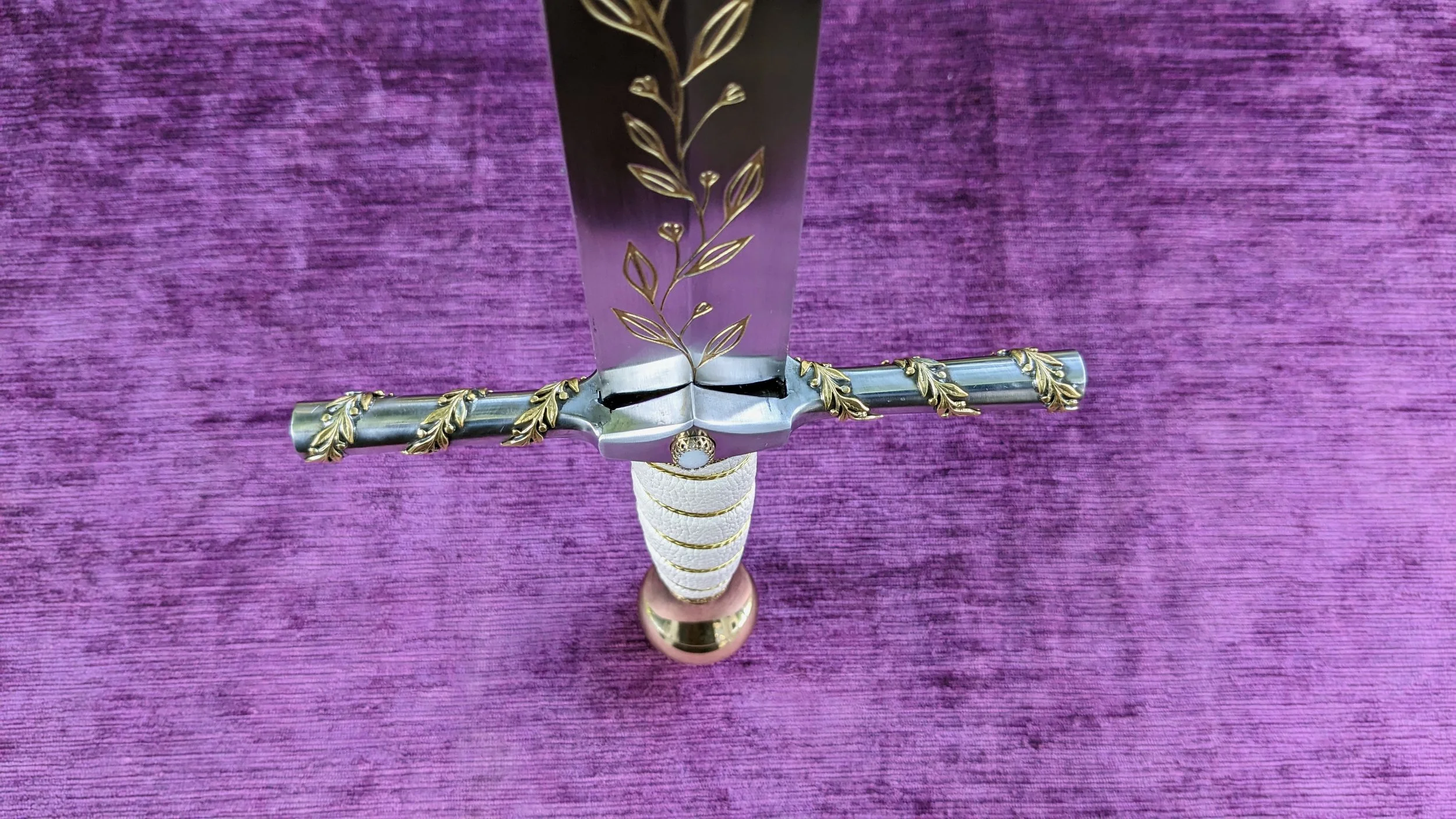 Opal Wedding Short-Sword — Jesse Belsky Stageswords