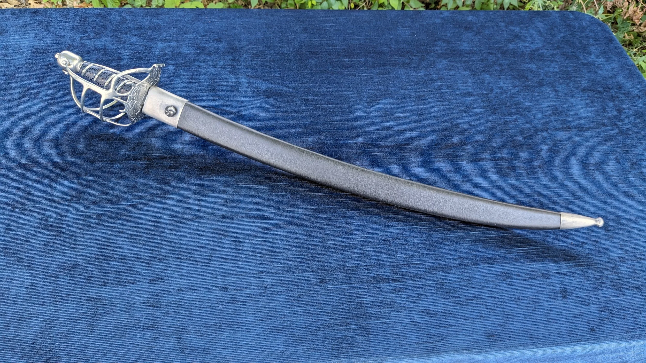 Captain Flint Mortuary Hilt Cutlass 4 [SHARP] — Jesse Belsky Stageswords