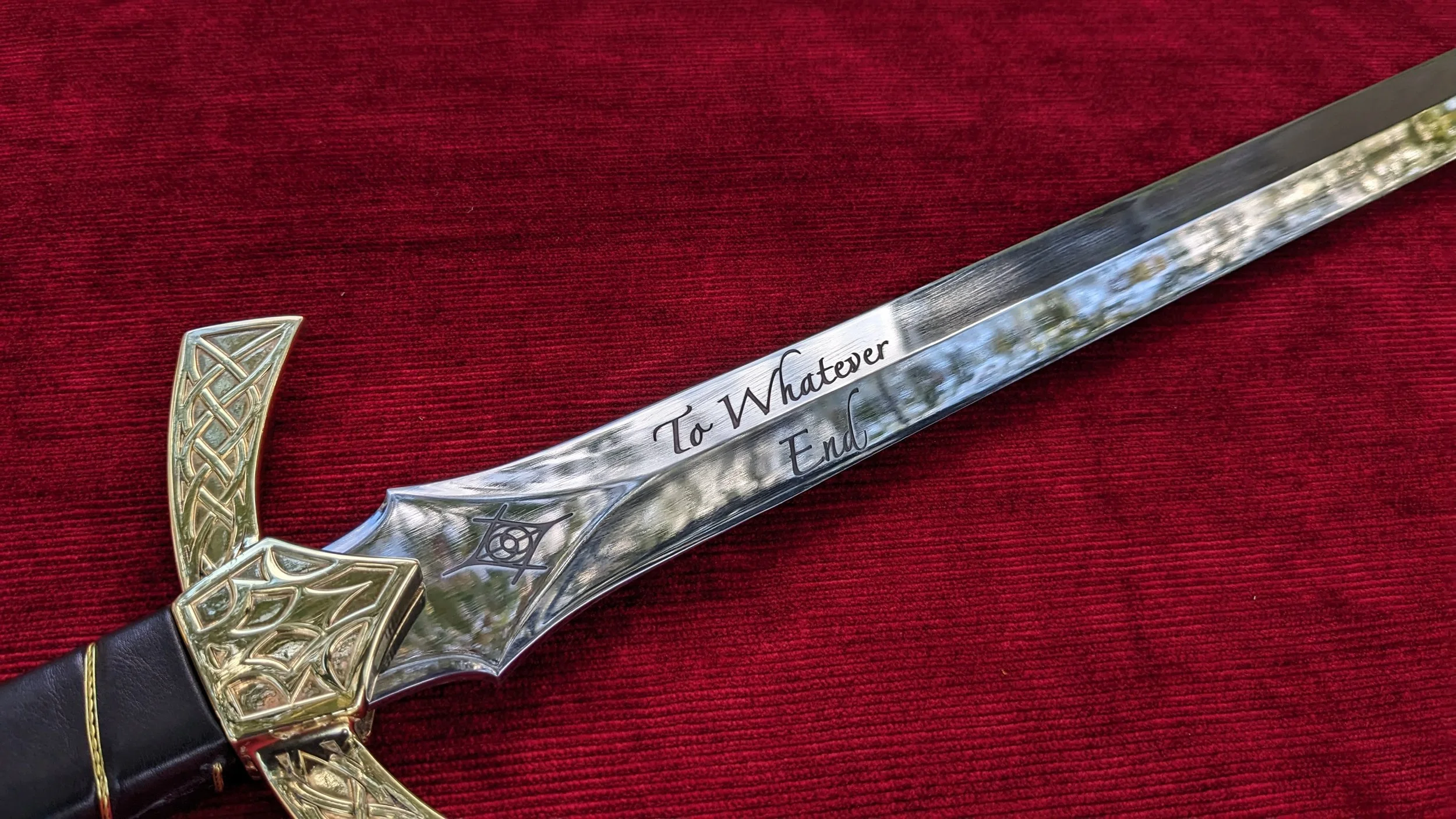 Goldryn Wedding Sword [SHARP] — Jesse Belsky Stageswords