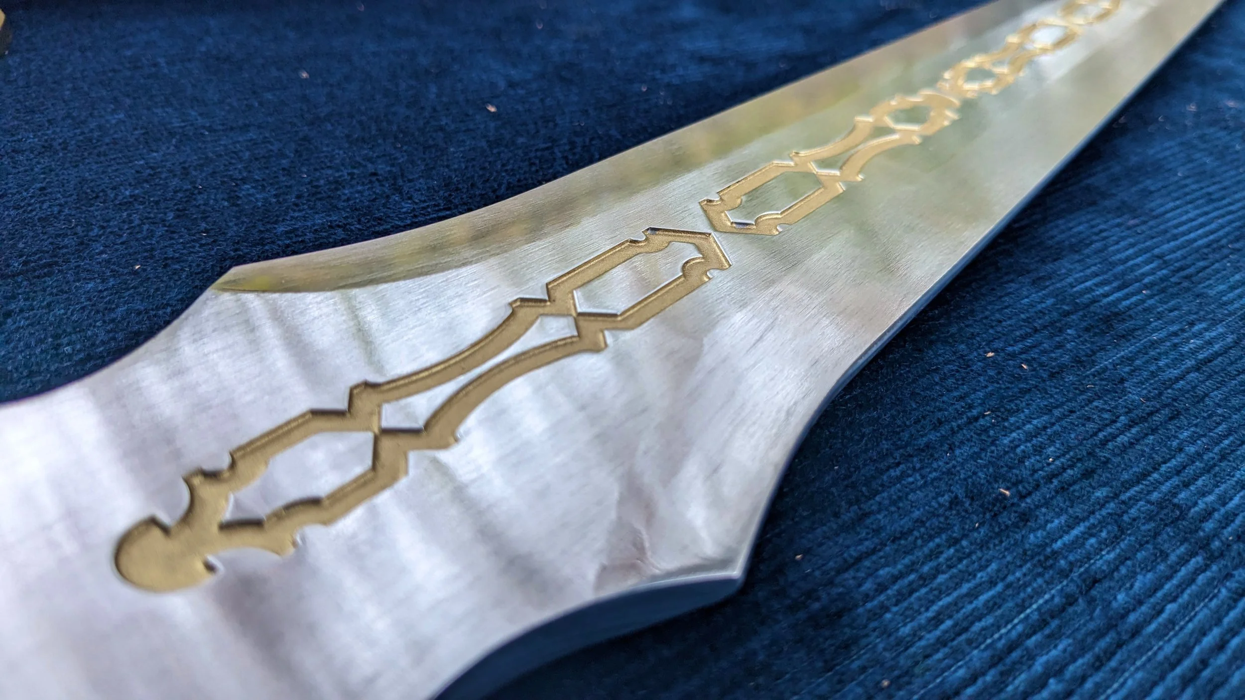 Winged Brass Wedding Greatsword [ALUMINUM] — Jesse Belsky Stageswords
