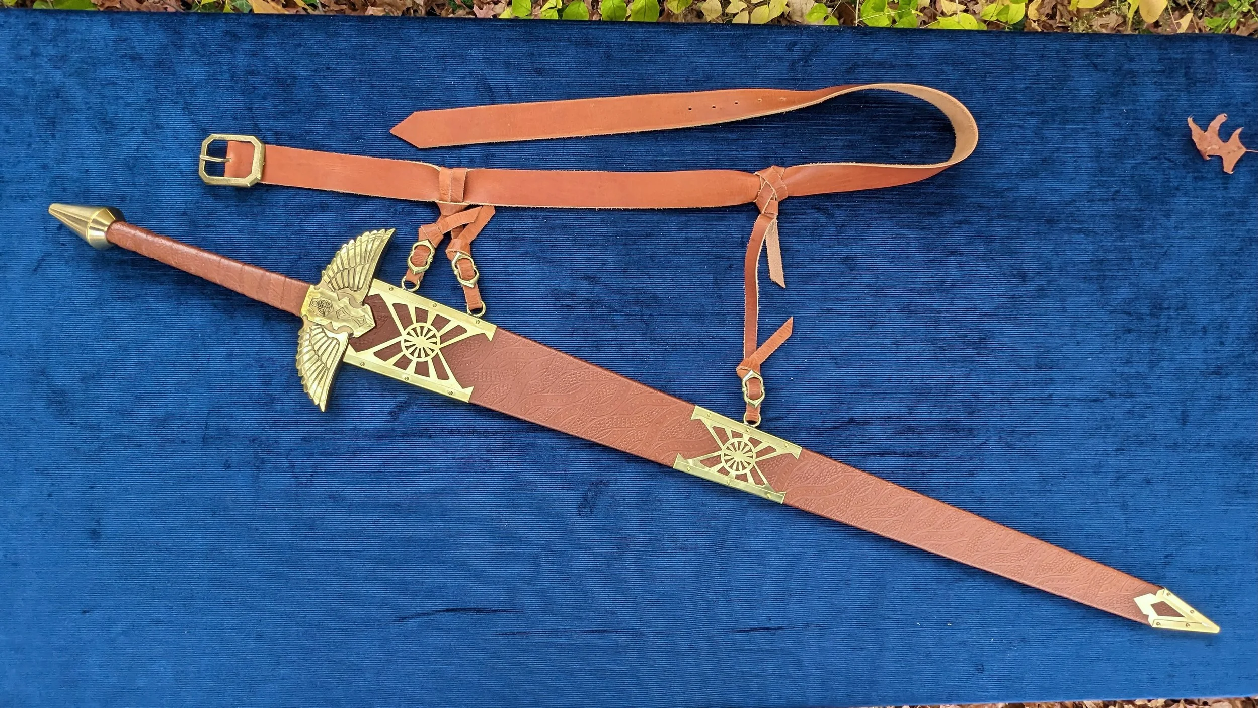Winged Brass Wedding Greatsword [ALUMINUM] — Jesse Belsky Stageswords
