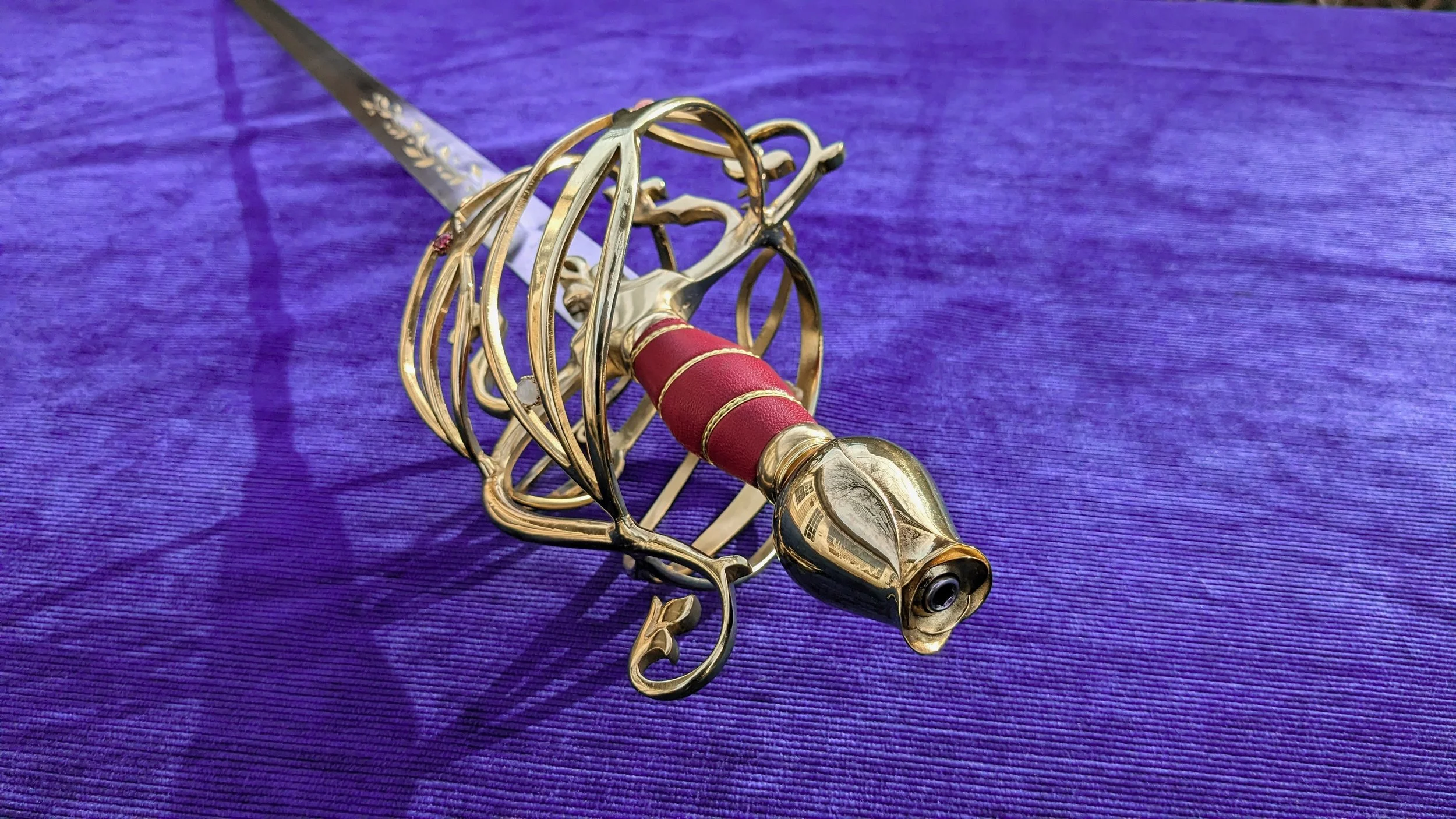Golden Rose Rapier -- [BLUNT] — Jesse Belsky Stageswords