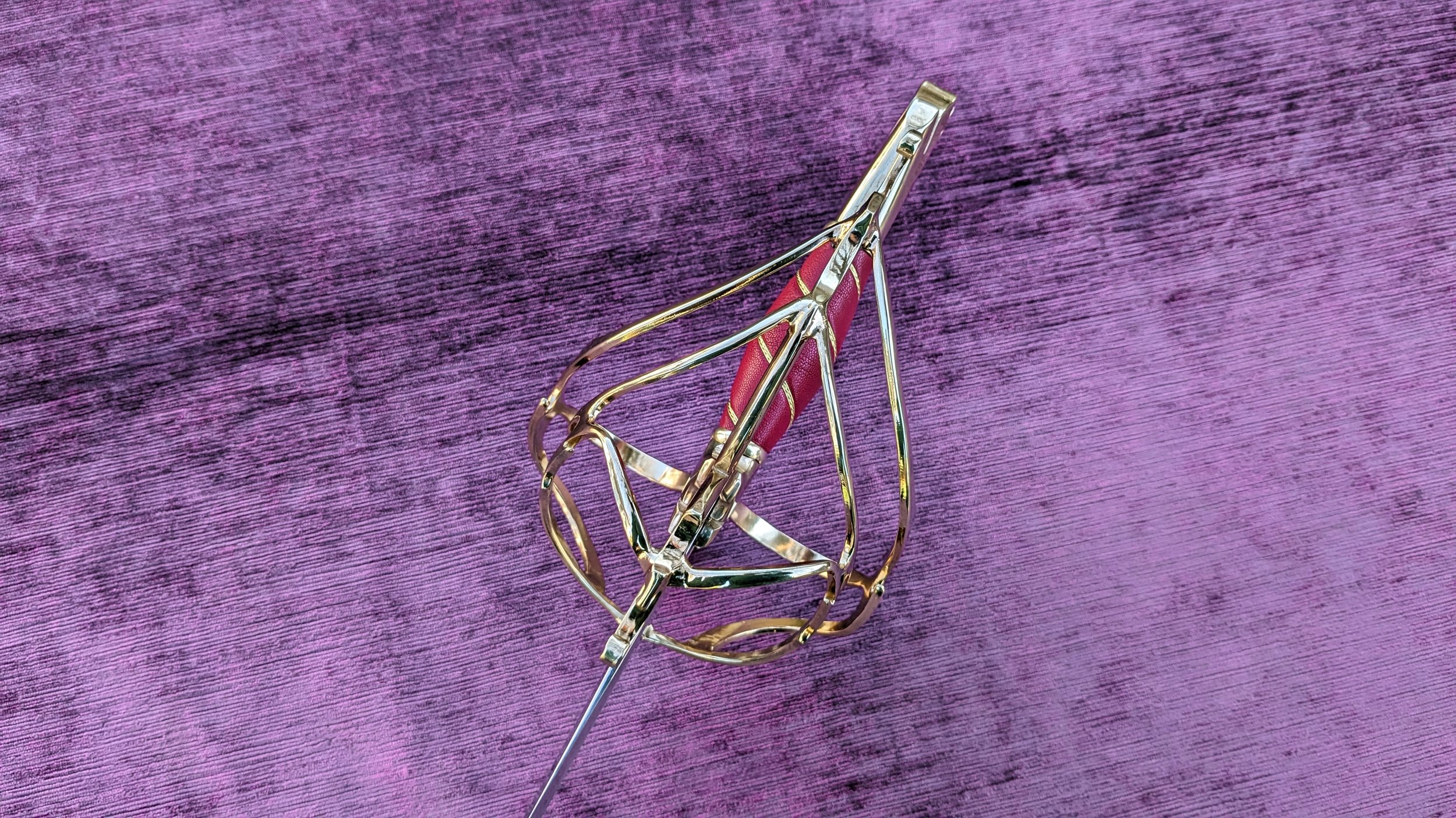 Crown of Gold Rapier -- [SHARP] — Jesse Belsky Stageswords